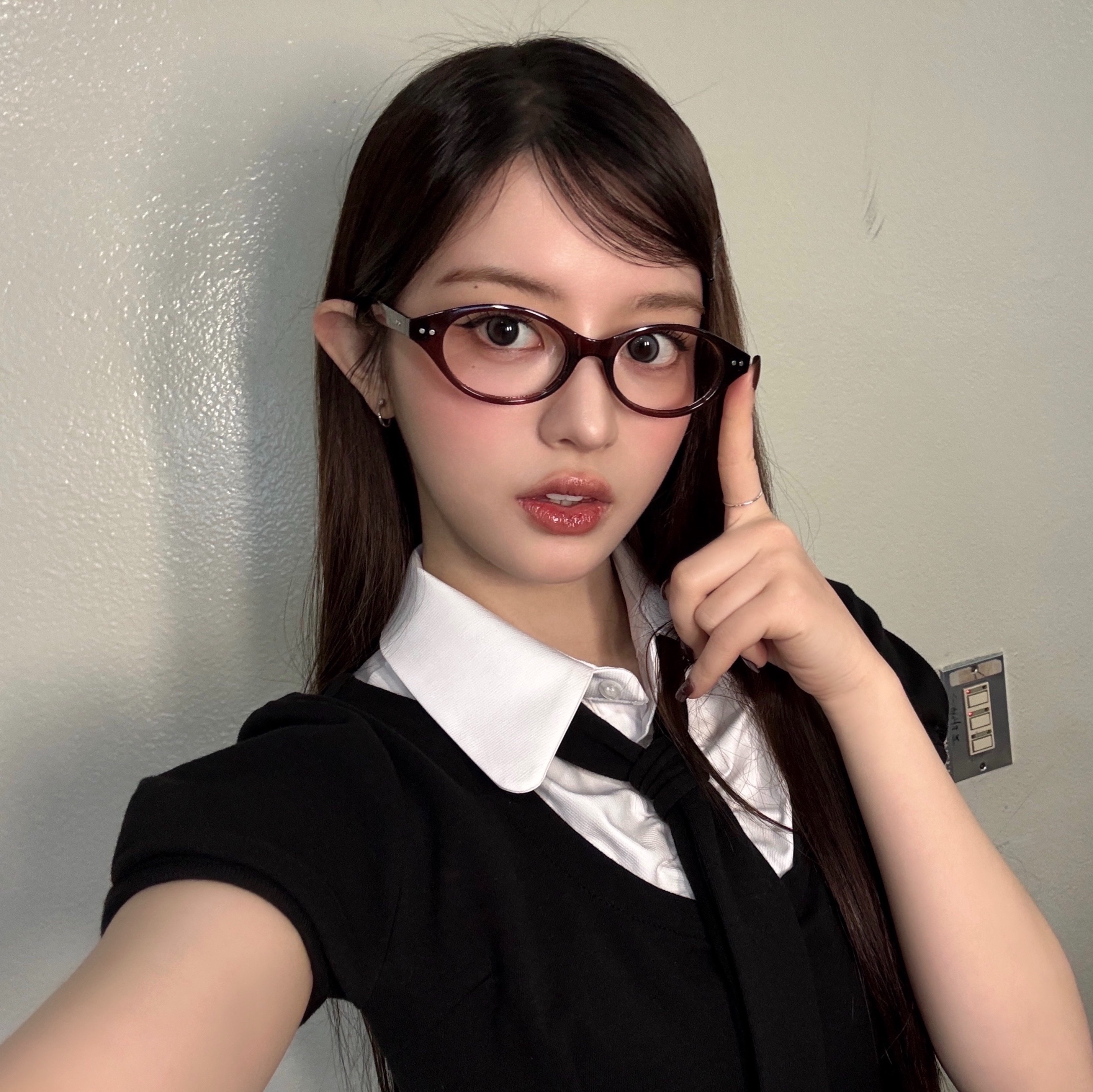 oneul.codi (@oneul.codi) 님의 게시물 | KREAM