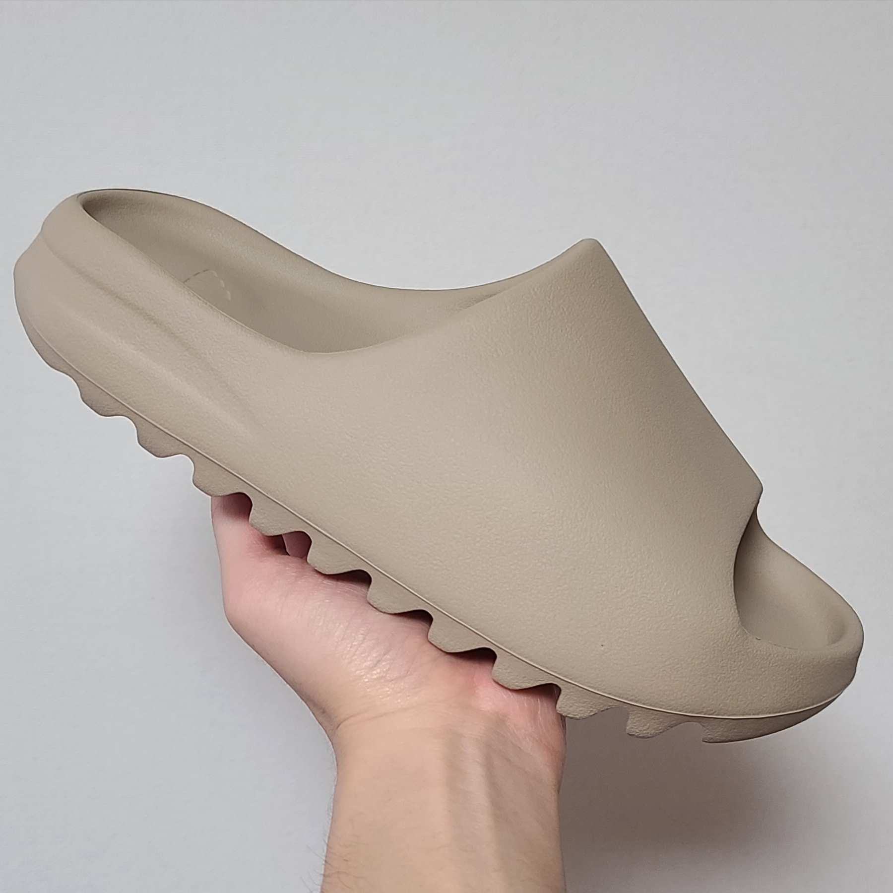 호잇 (@h7t6yvp5) 님의 게시물 | KREAM