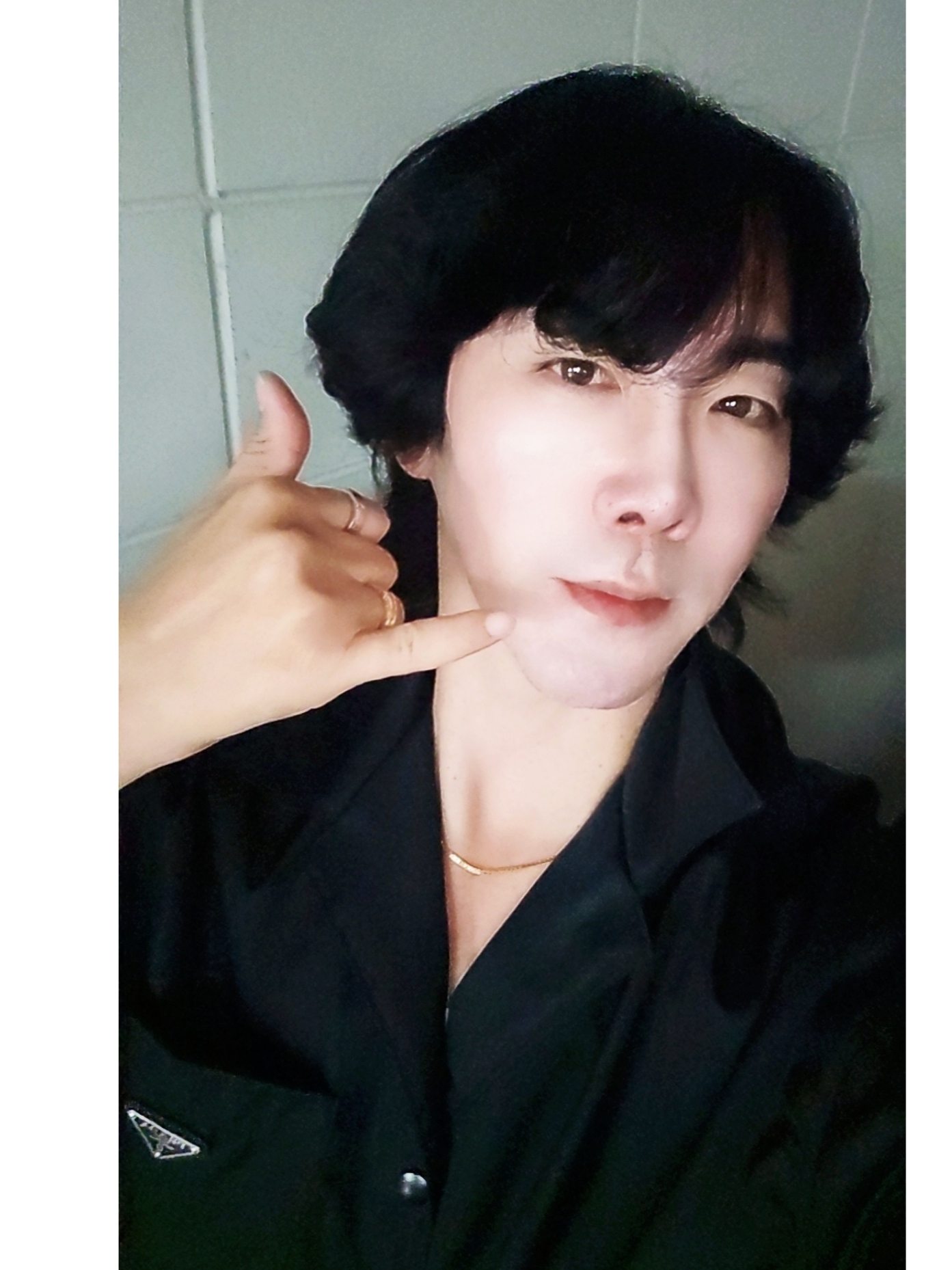 김 현 (@_kim_hyun_) 님의 게시물 | KREAM