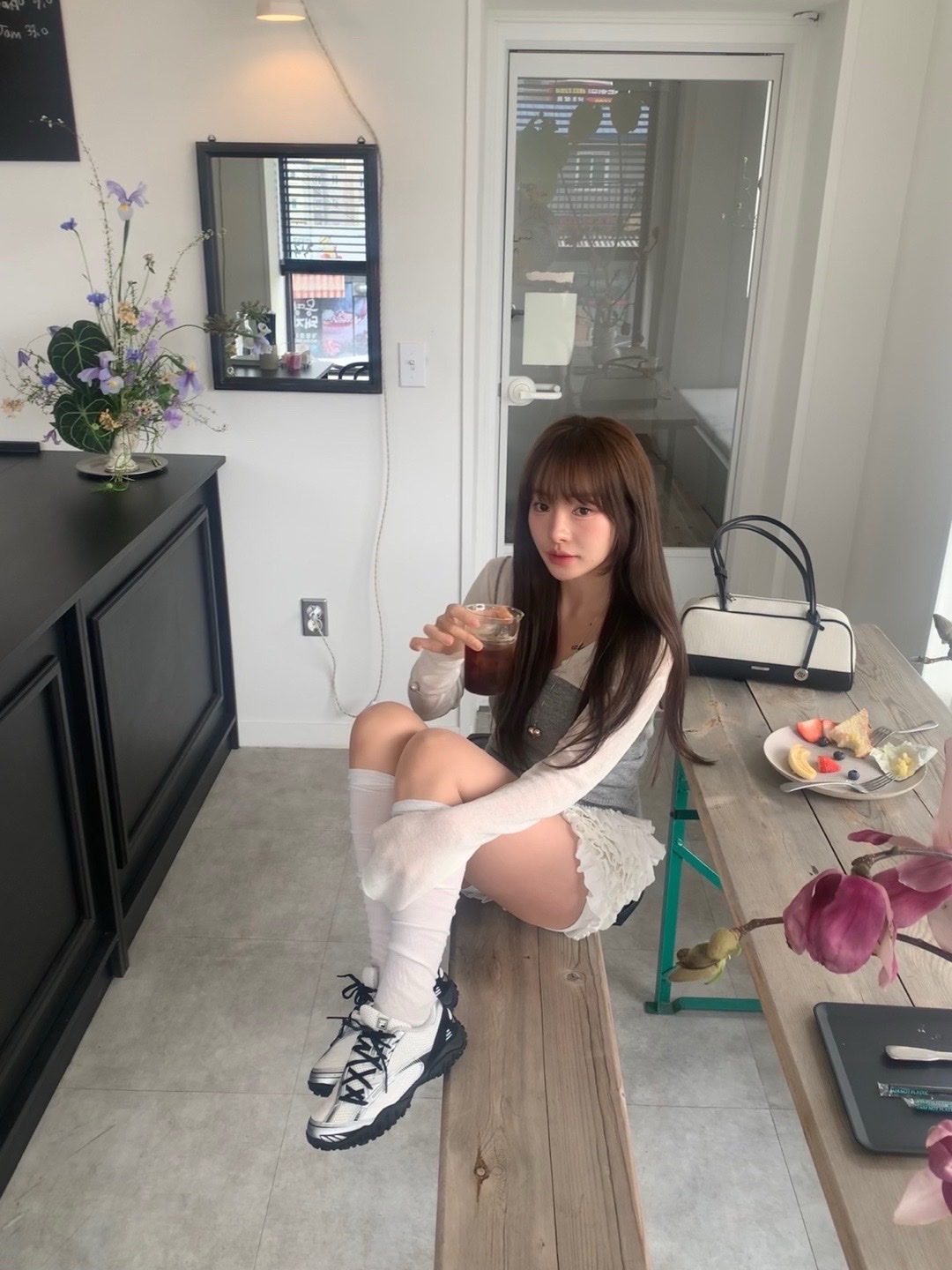 daily_shoot (@daily_shoot) 님의 게시물 | KREAM