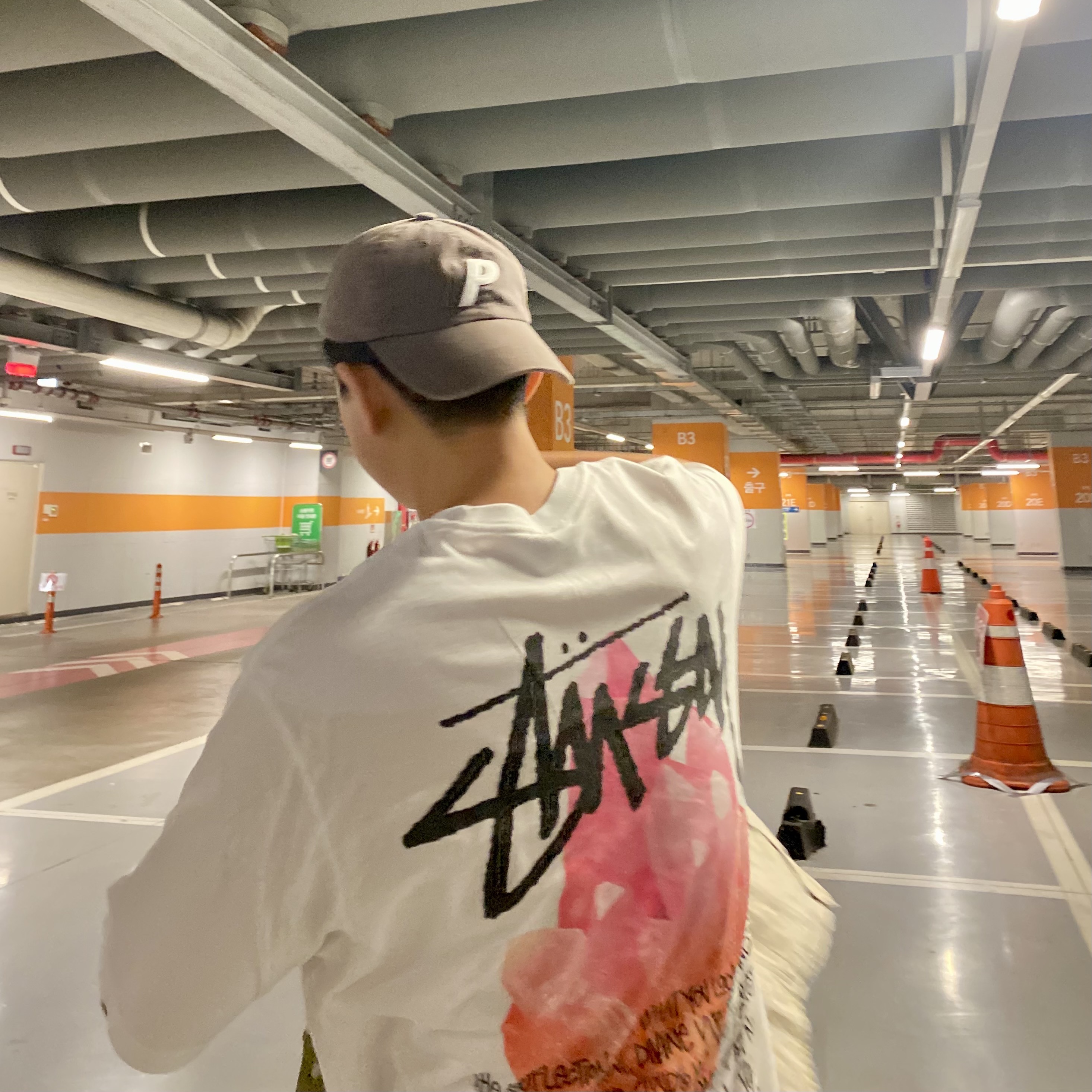 🤞 (@0yulluy0) 님의 게시물 | KREAM