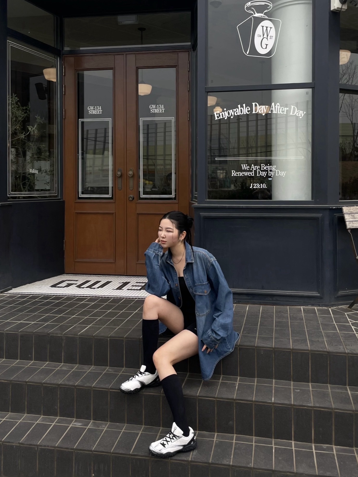 daily_shoot (@daily_shoot) 님의 게시물 | KREAM