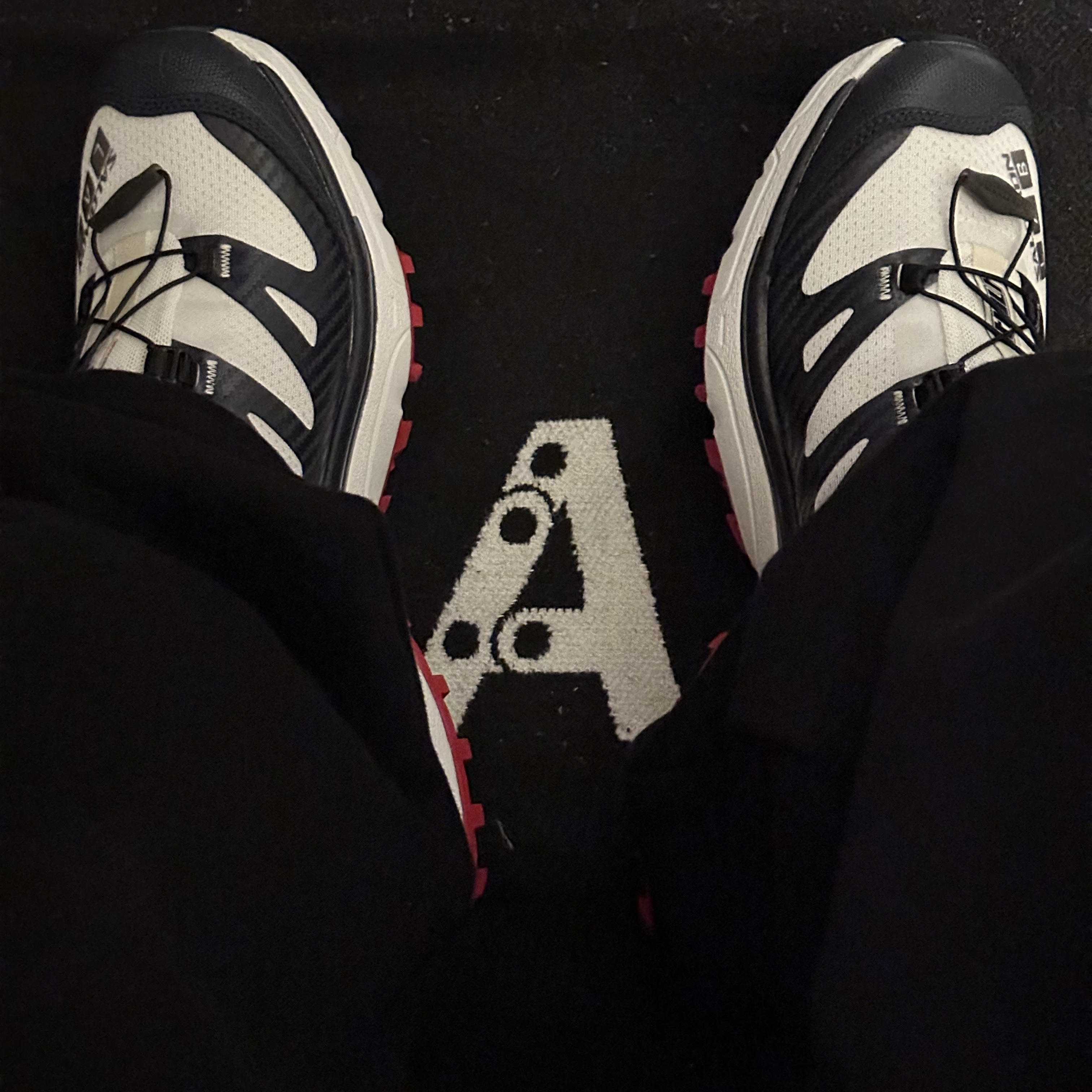 박선우 (@sun._.wooo_) 님의 게시물 | KREAM