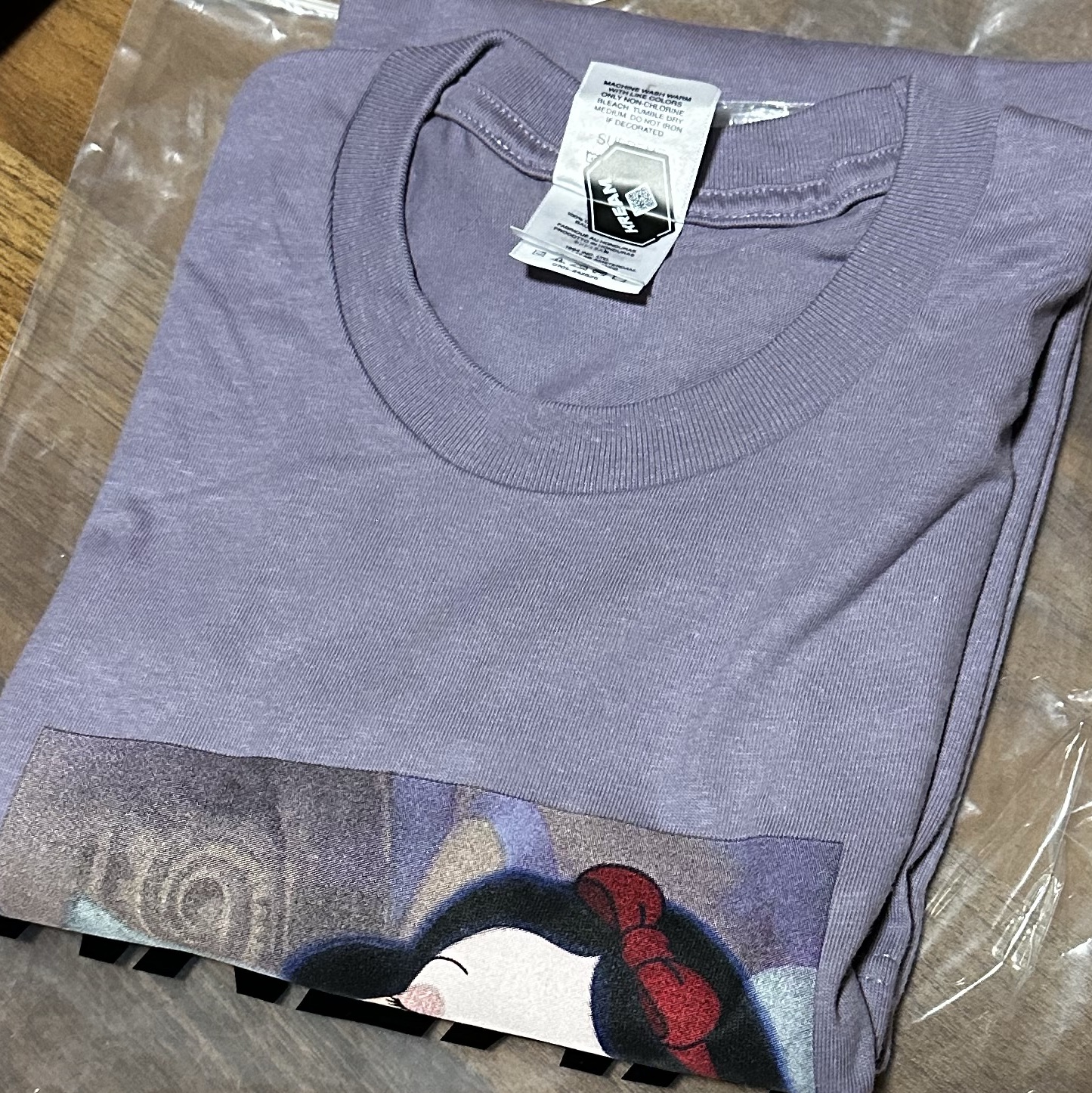 supreme snow white | KREAM