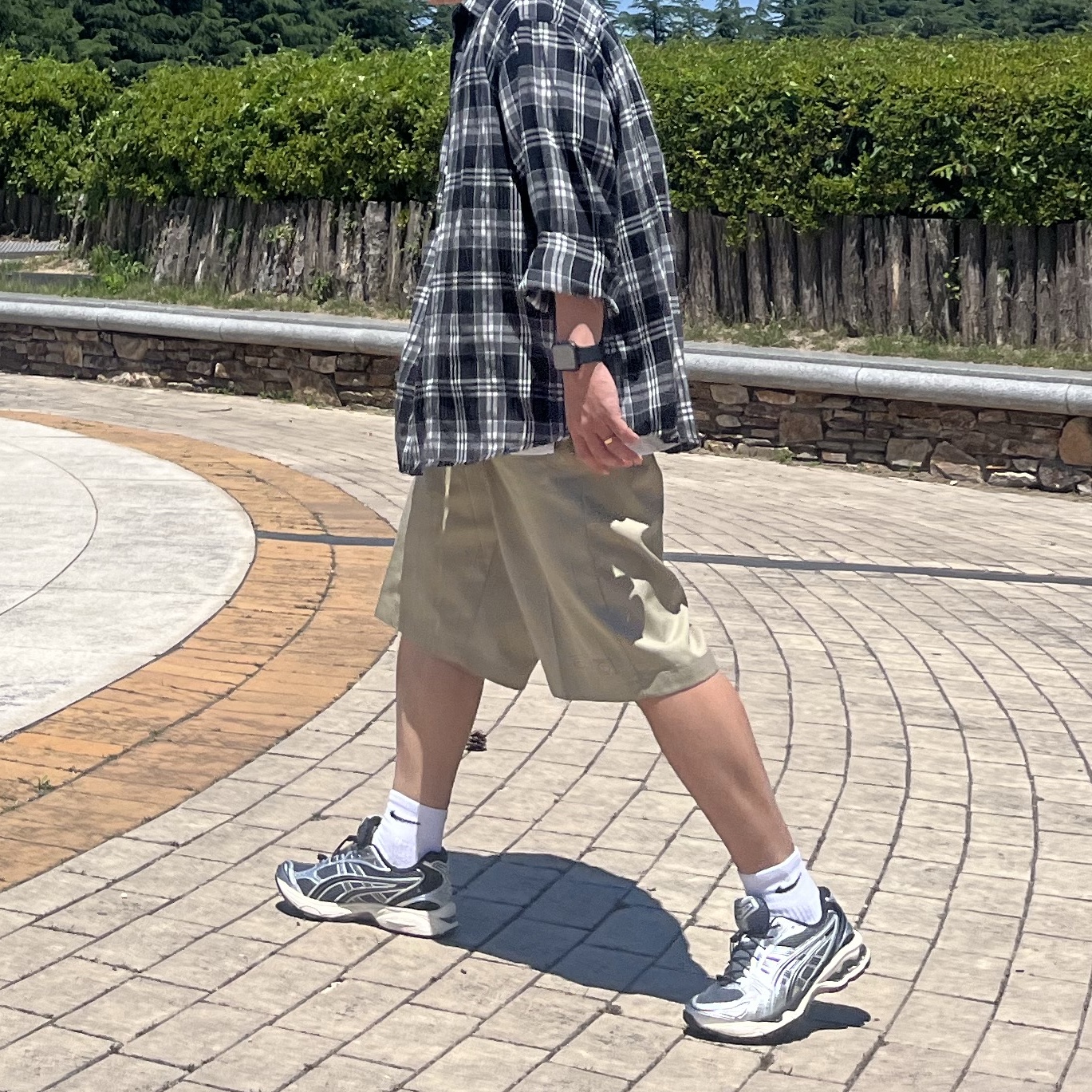 (@ya_ni) 님의 게시물 | KREAM