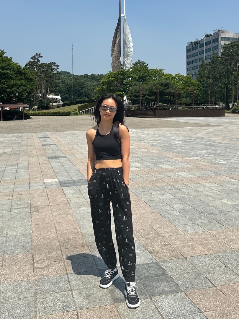 daily_shoot (@daily_shoot) 님의 게시물 | KREAM