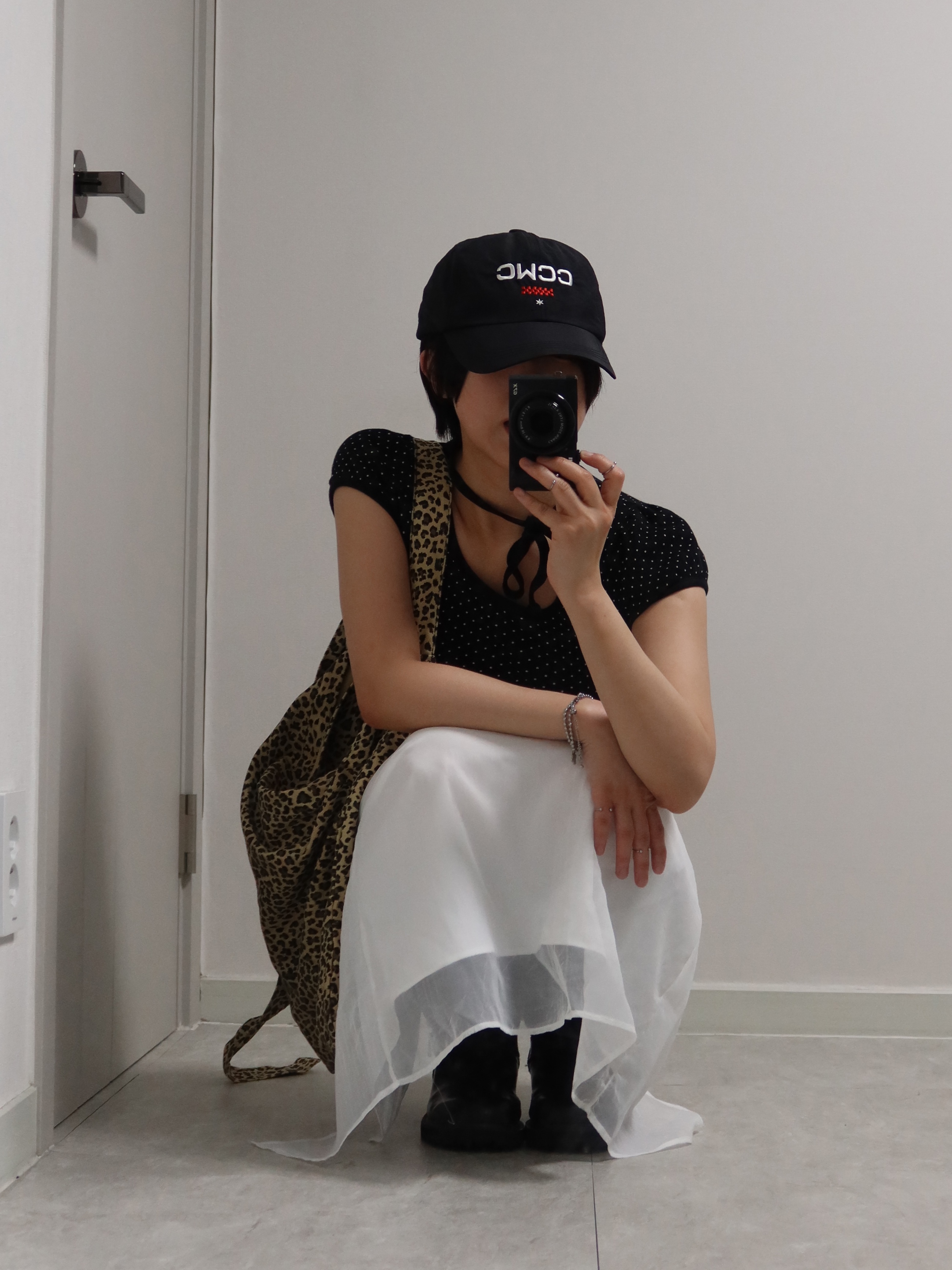 무림 (@mu._.1im) 님의 게시물 | KREAM