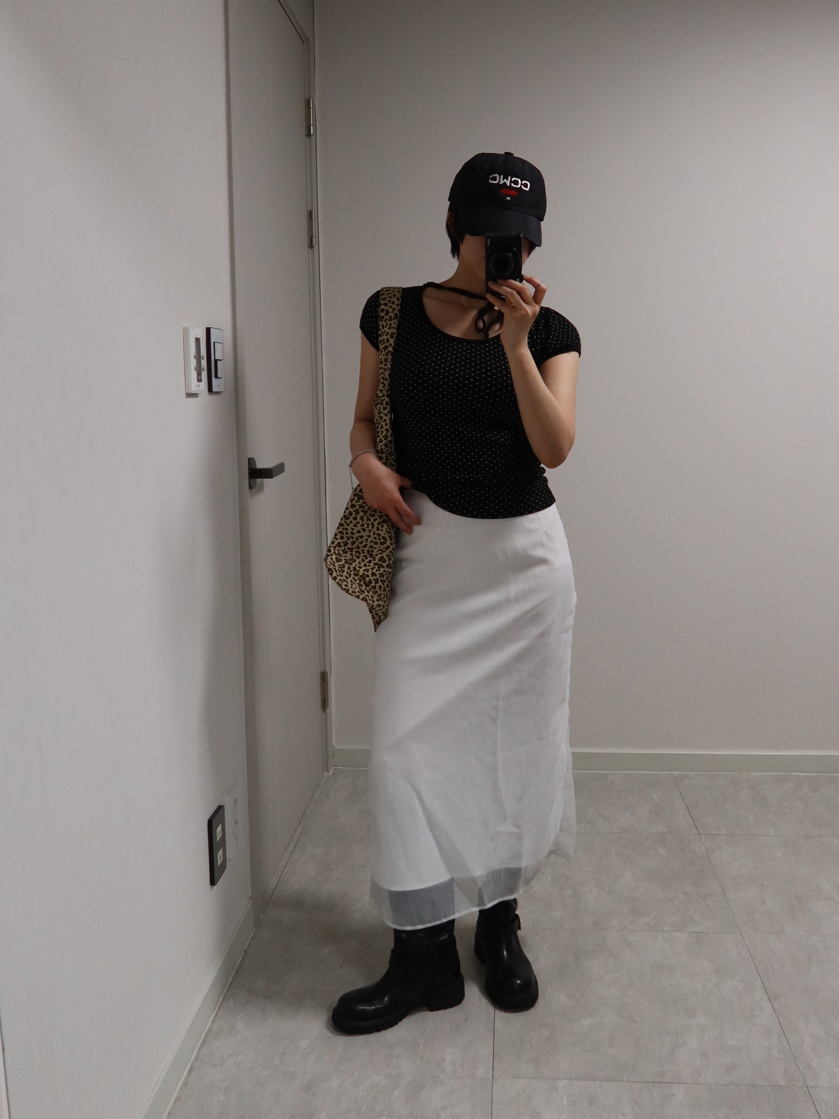 무림 (@mu._.1im) 님의 게시물 | KREAM