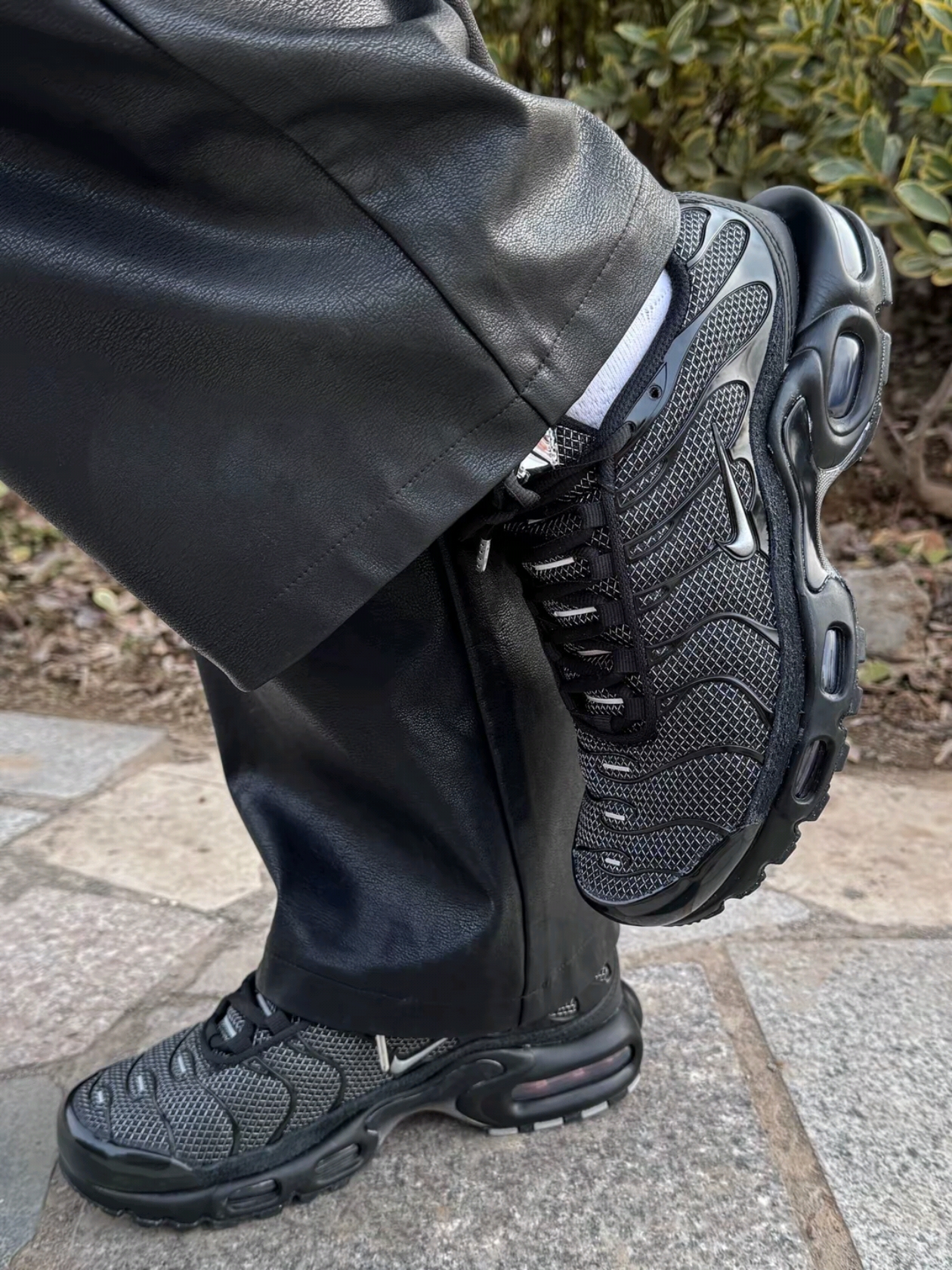 Lasa🍒 (@lasaloa) 님의 게시물 | KREAM