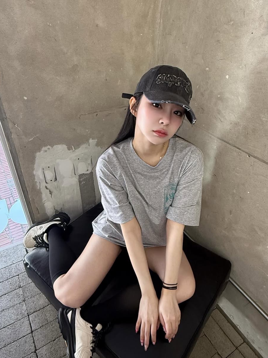 daily_shoot (@daily_shoot) 님의 게시물 | KREAM