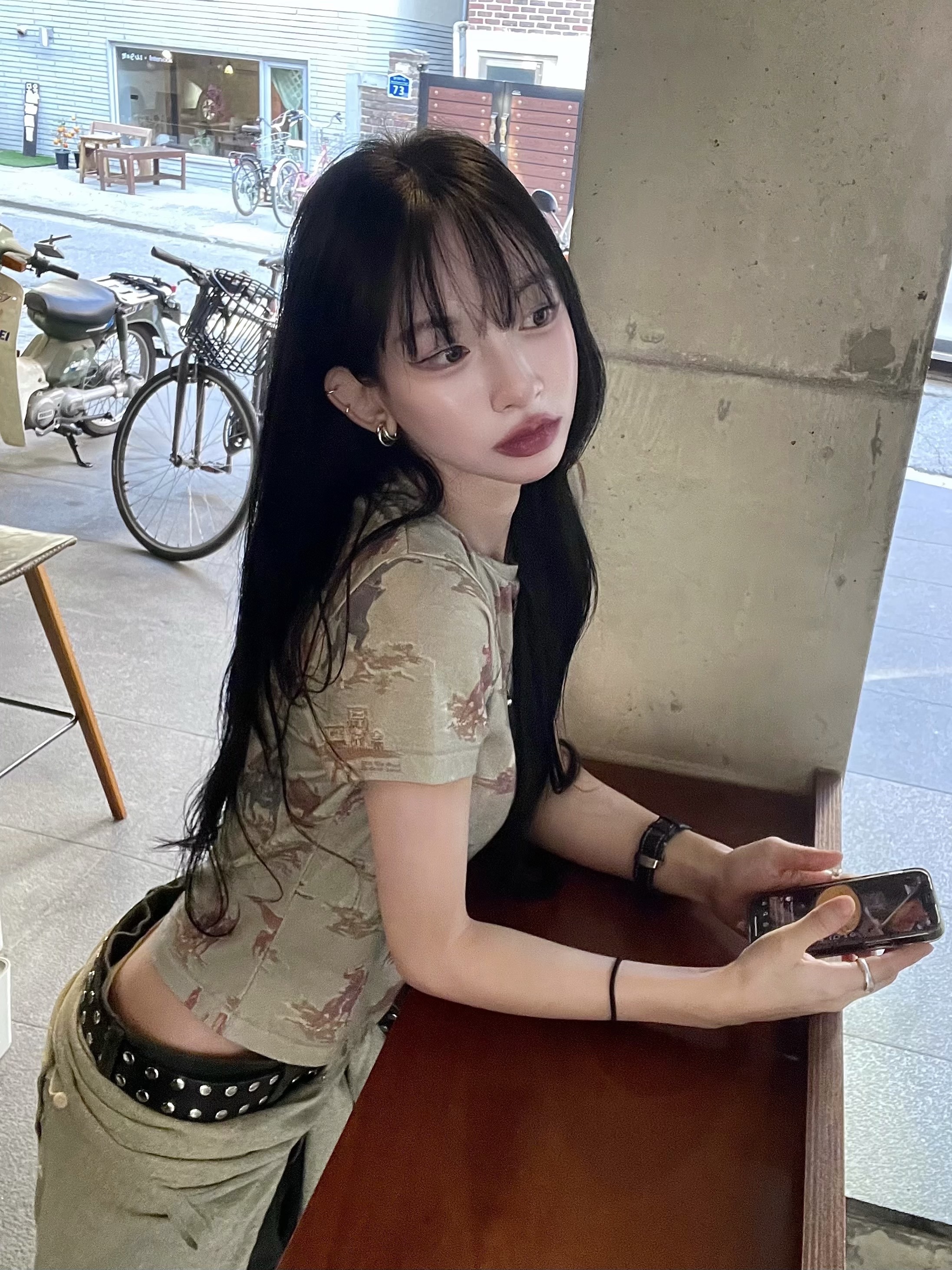 유누니 (@you_nuni) 님의 게시물 | KREAM