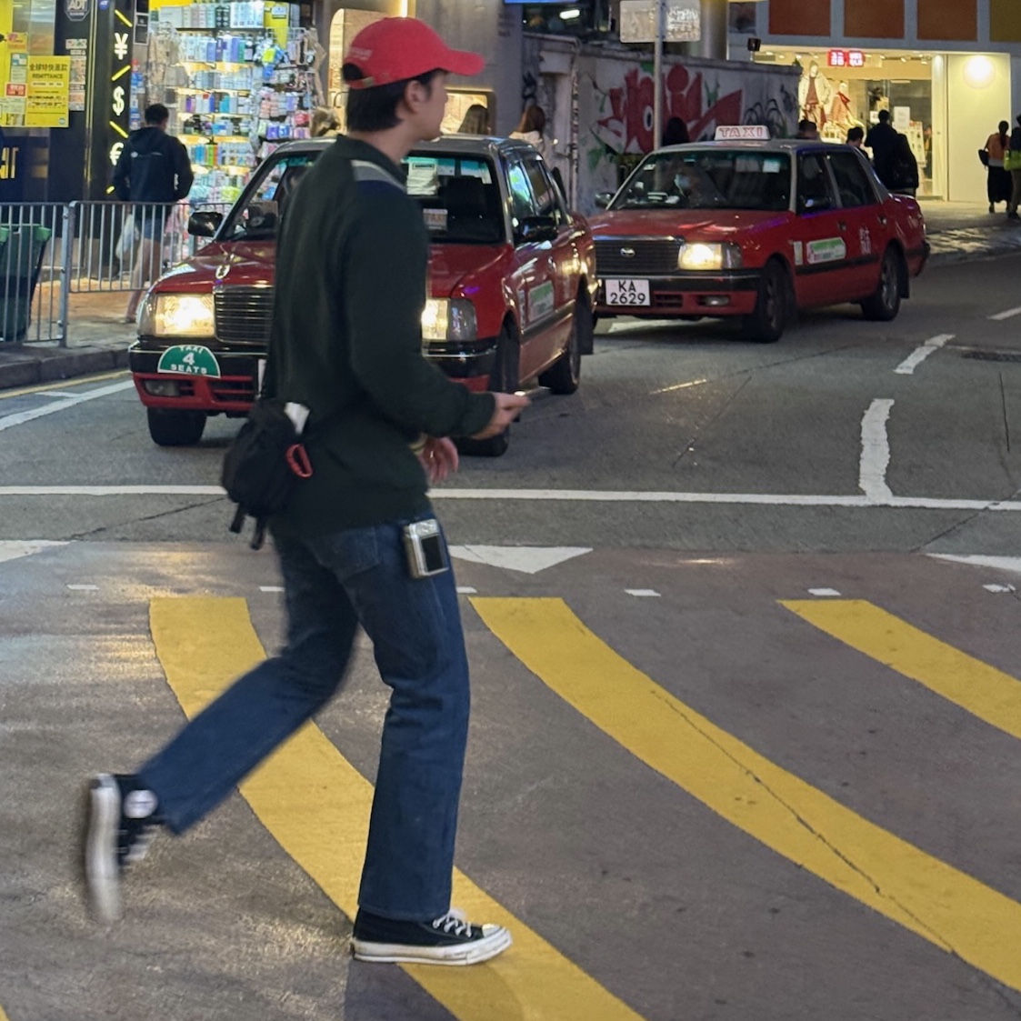 신발창꼬 (@myshoebox) 님의 게시물 | KREAM