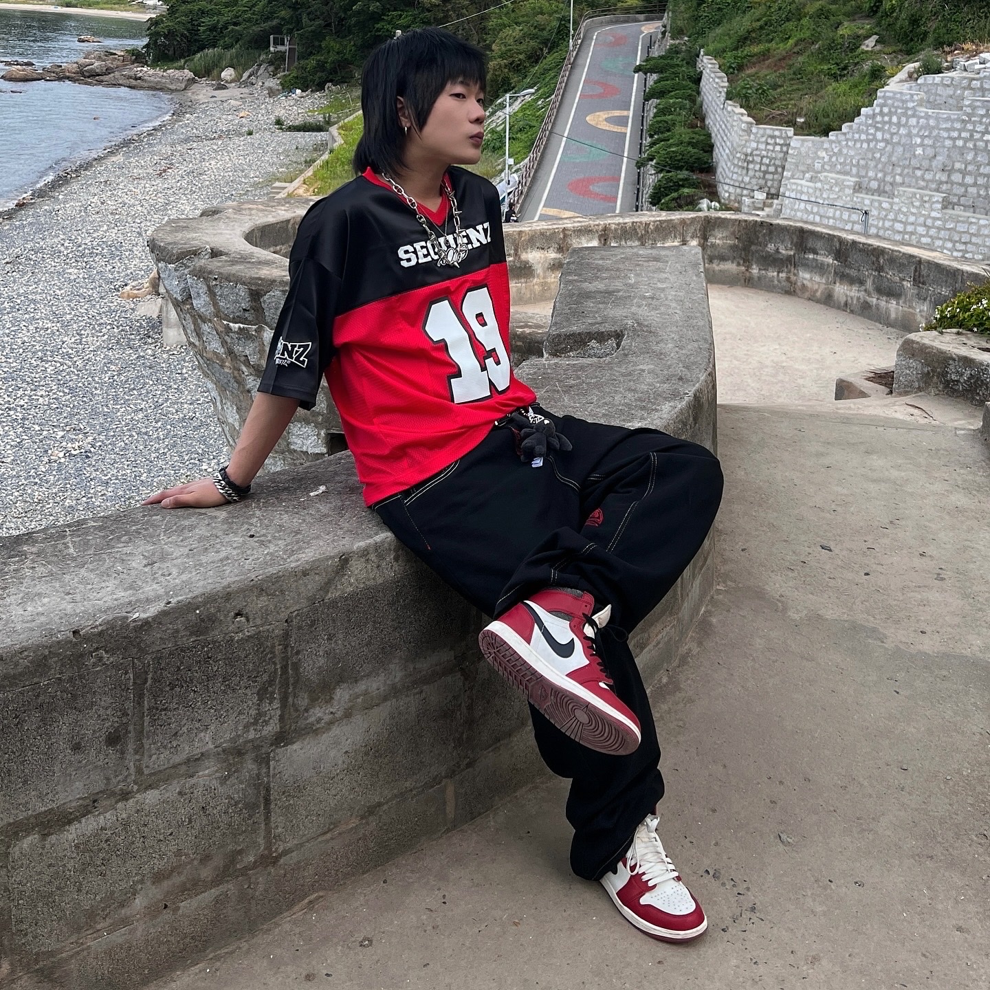 징기 (@jingy) 님의 게시물 | KREAM