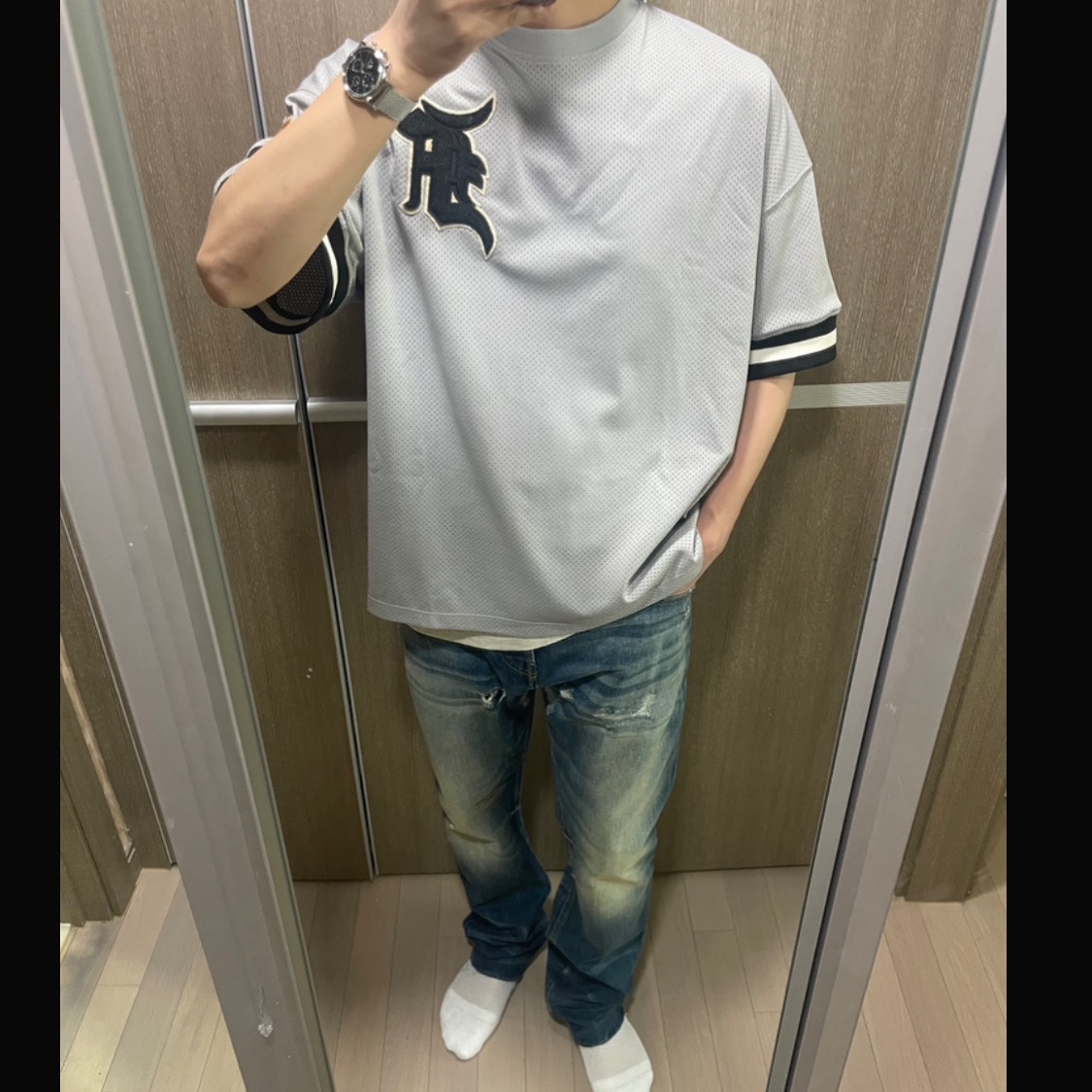 (@tipapa) 님의 게시물 | KREAM