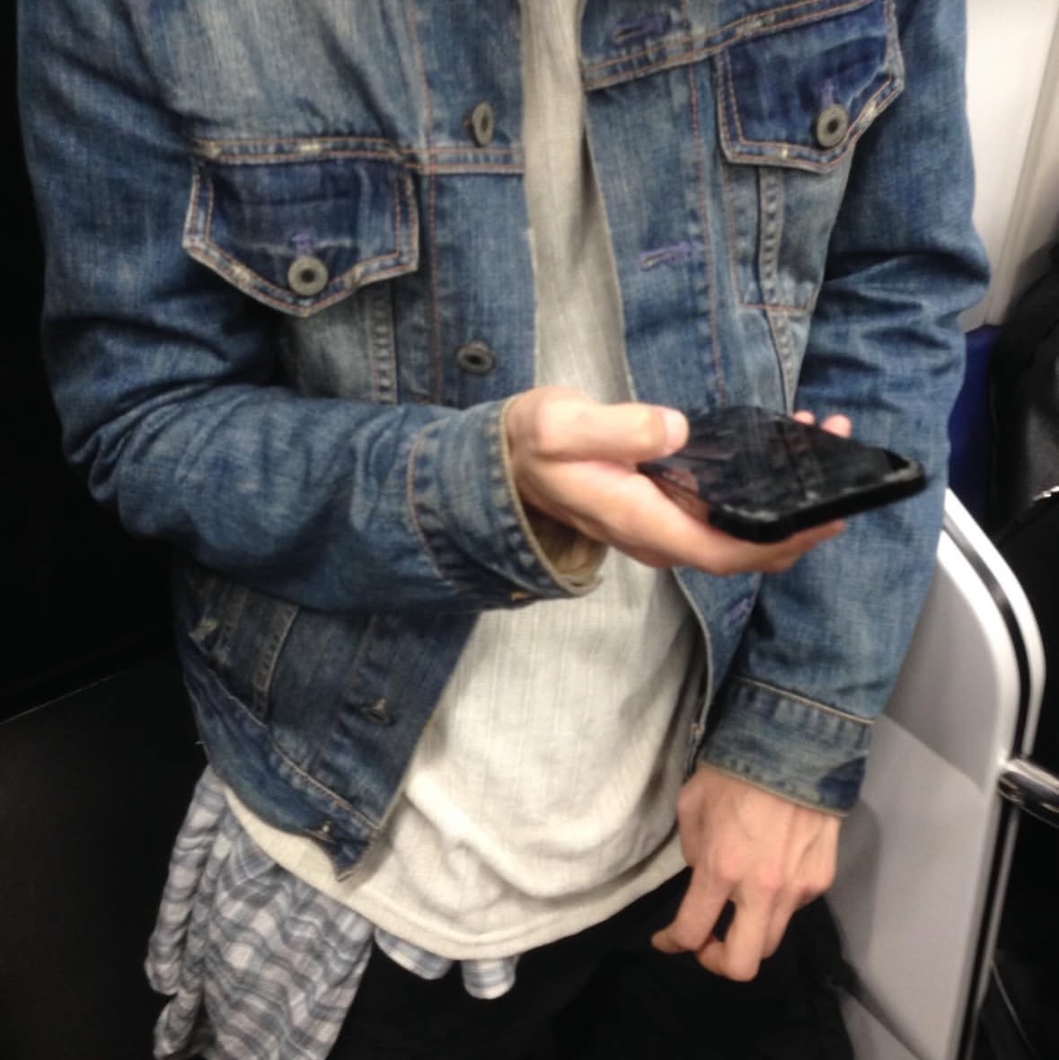 깽이 (@qwecxt) 님의 게시물 | KREAM