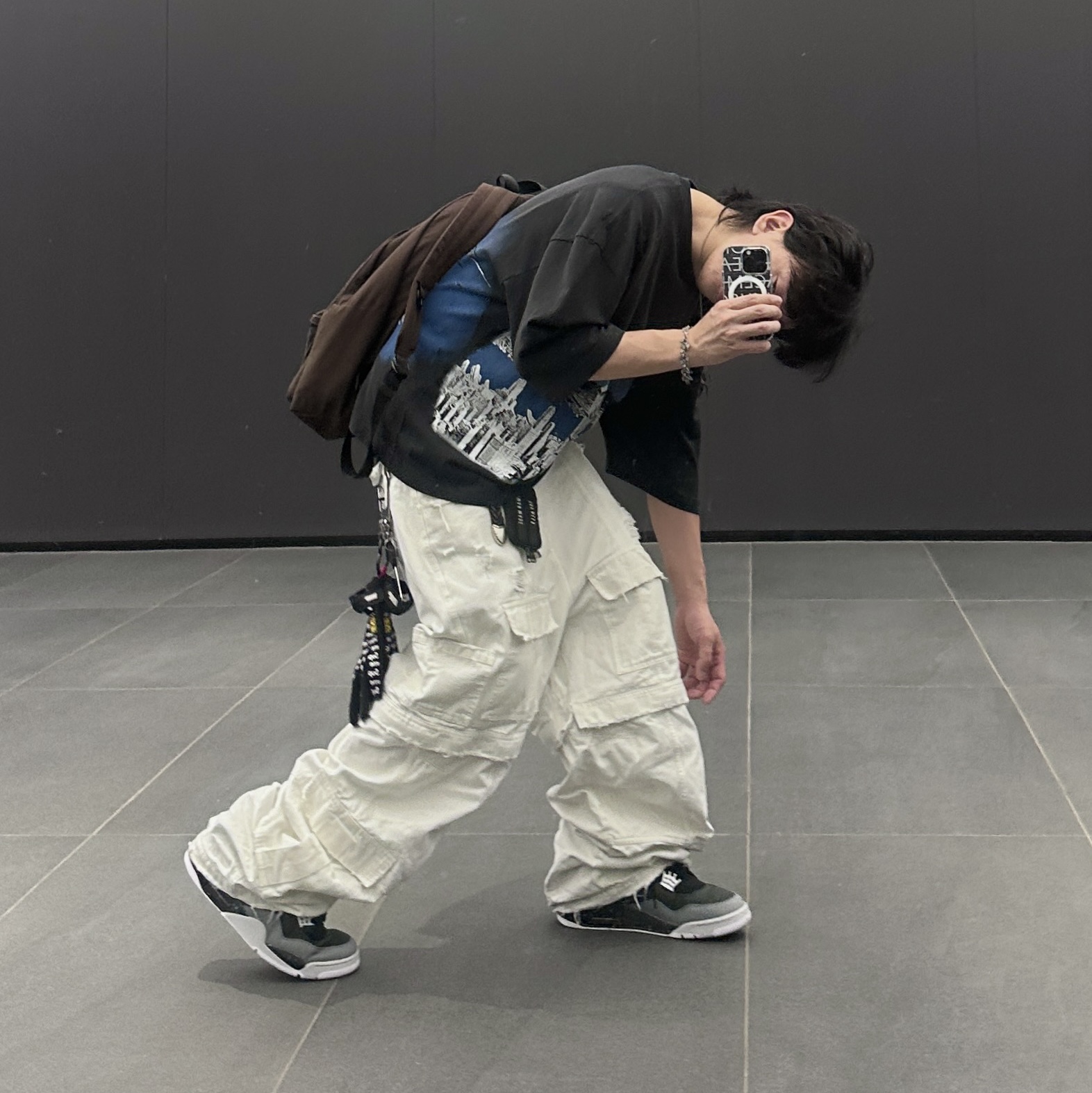 (@ho_jxng) 님의 게시물 | KREAM