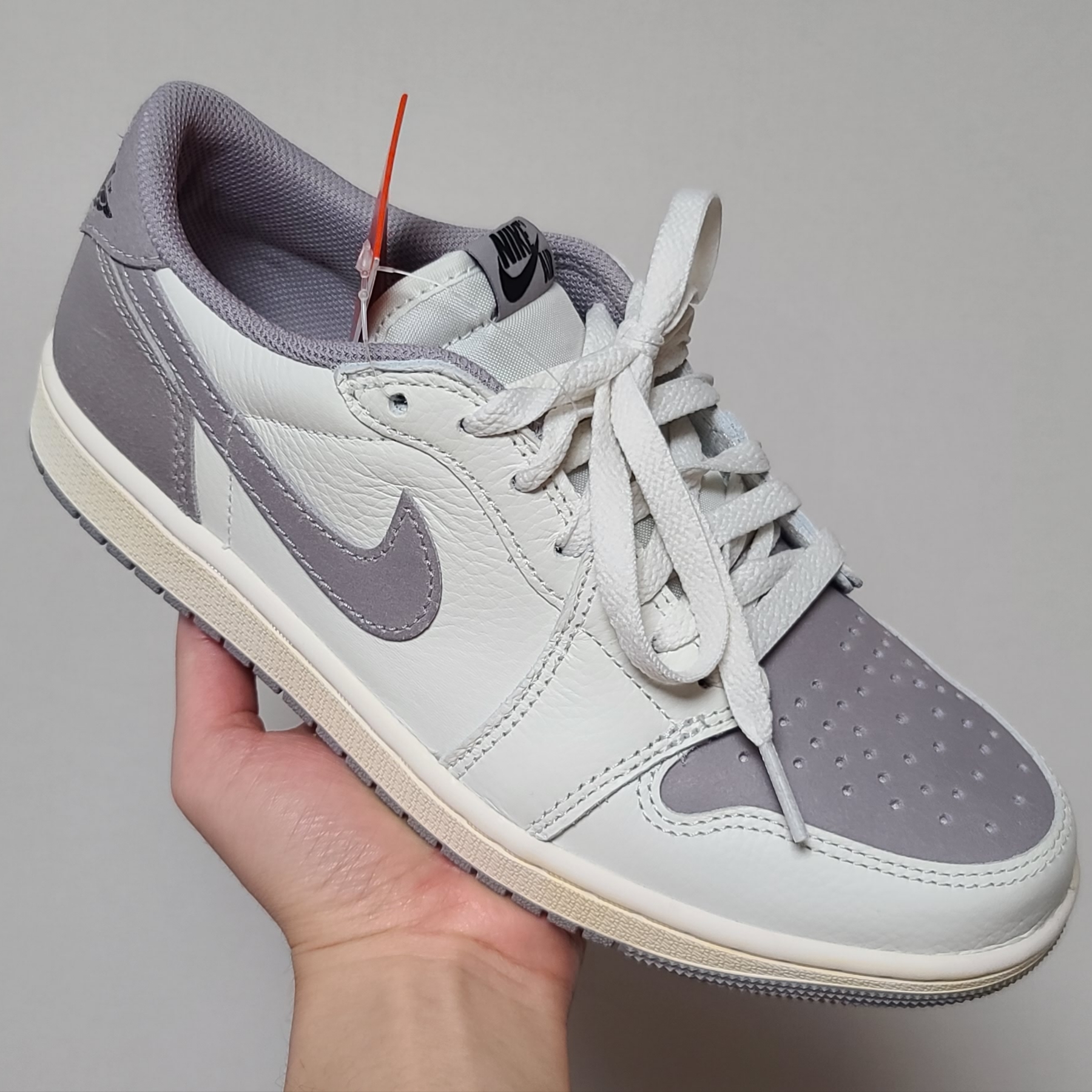 호잇 (@h7t6yvp5) 님의 게시물 | KREAM