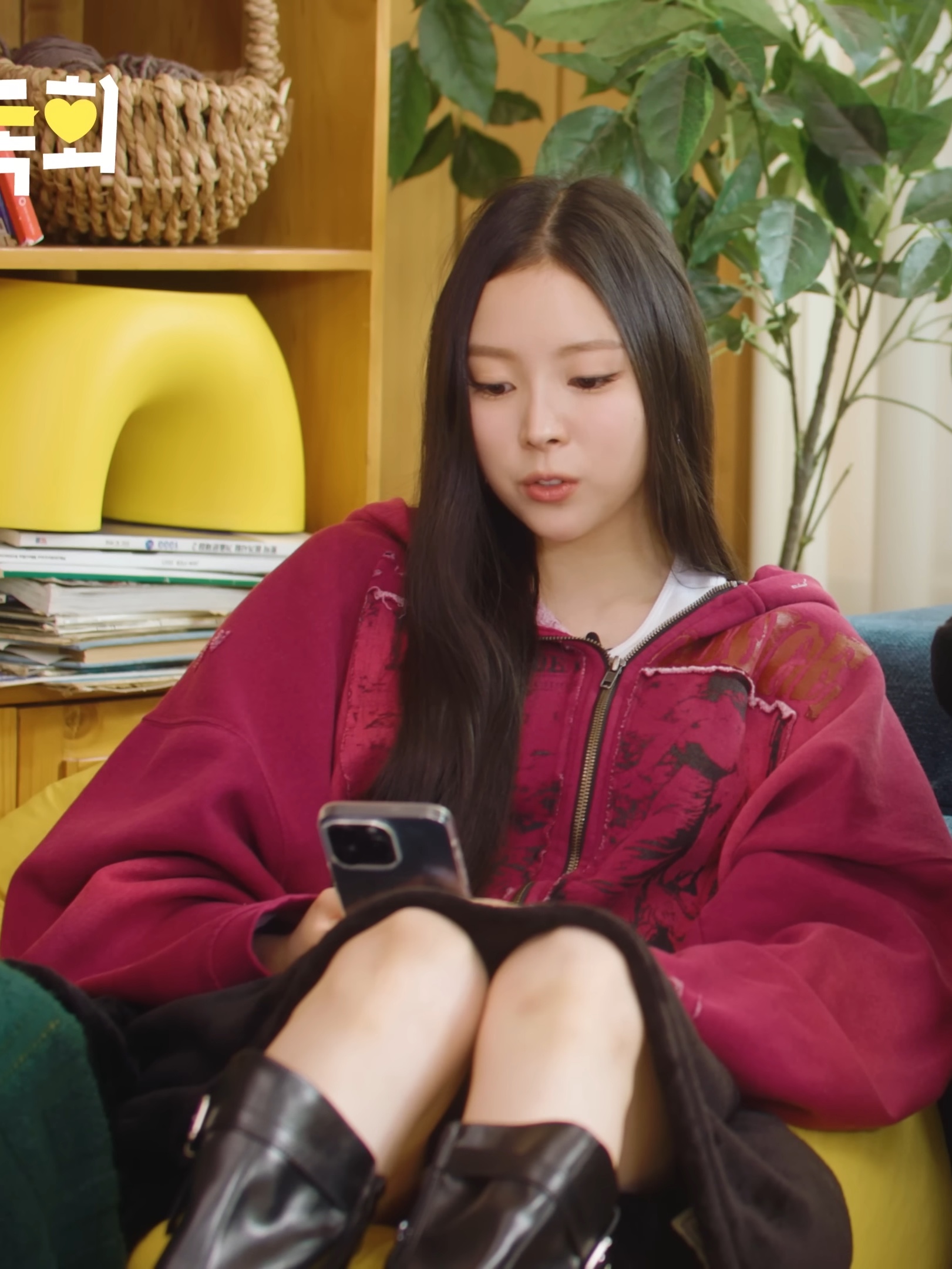 oneul.codi (@oneul.codi) 님의 게시물 | KREAM