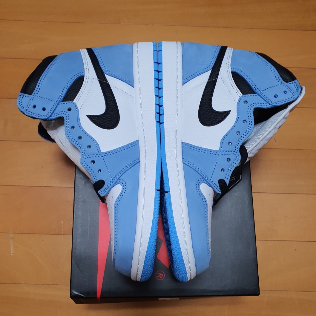 ㅇㅅㅇ (@fmvxbjmd) 님의 게시물 | KREAM