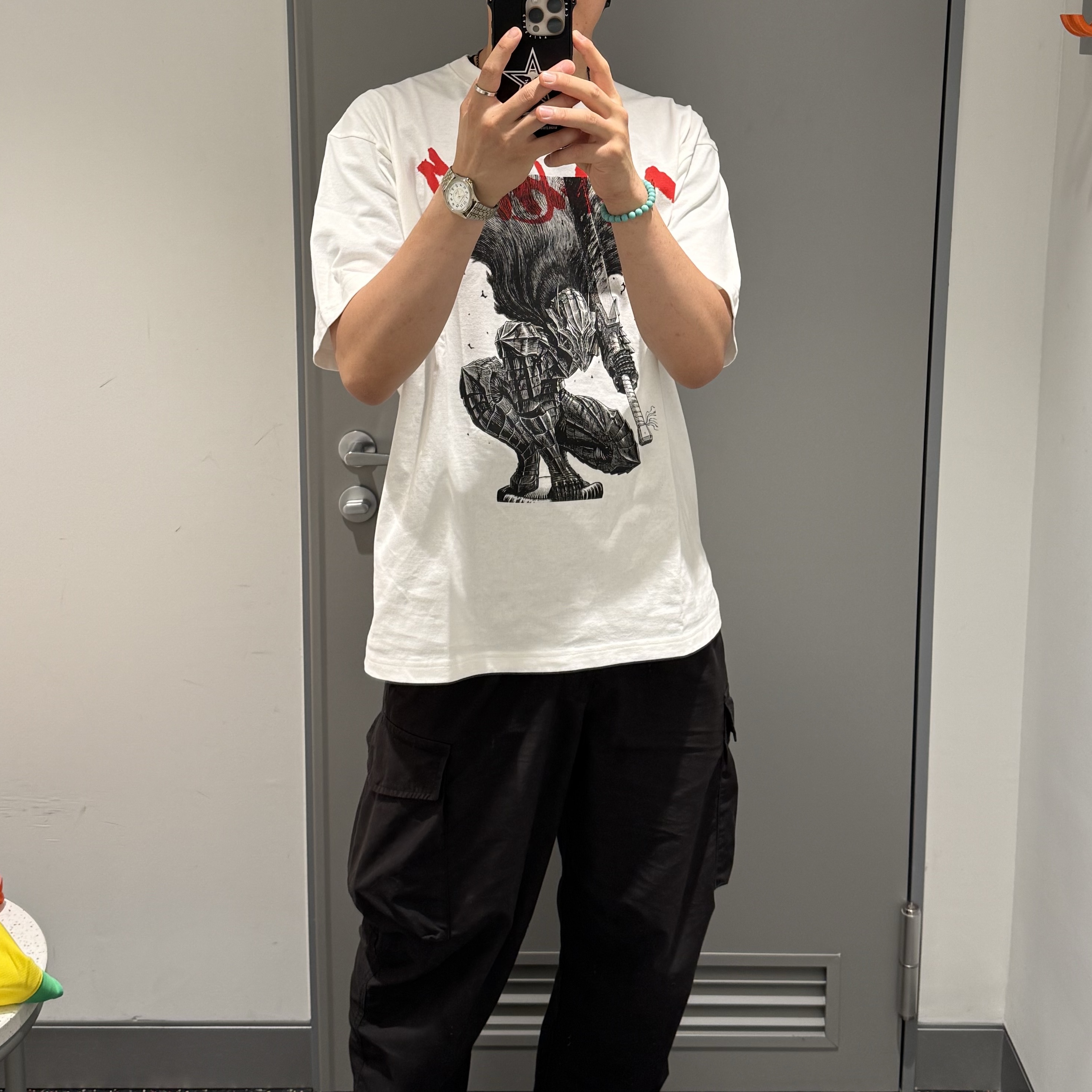 유니클로 ut 일 더 해줘 | KREAM