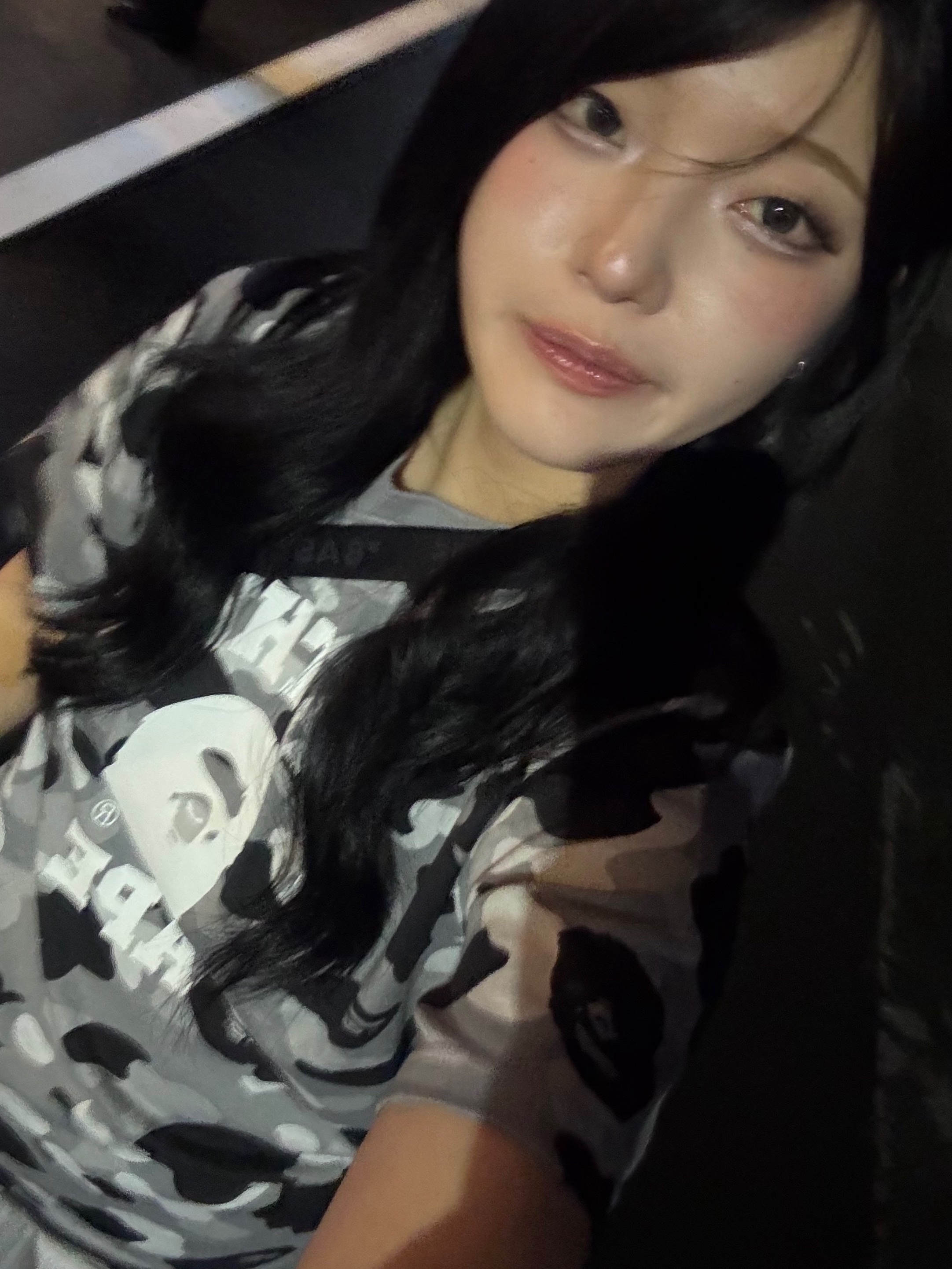 🤍🩶🖤 | KREAM