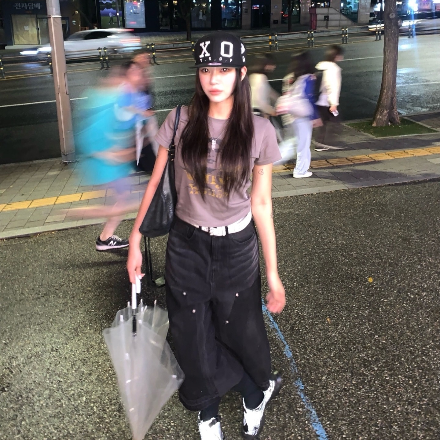 VINTAGE WOMAN TEE | KREAM