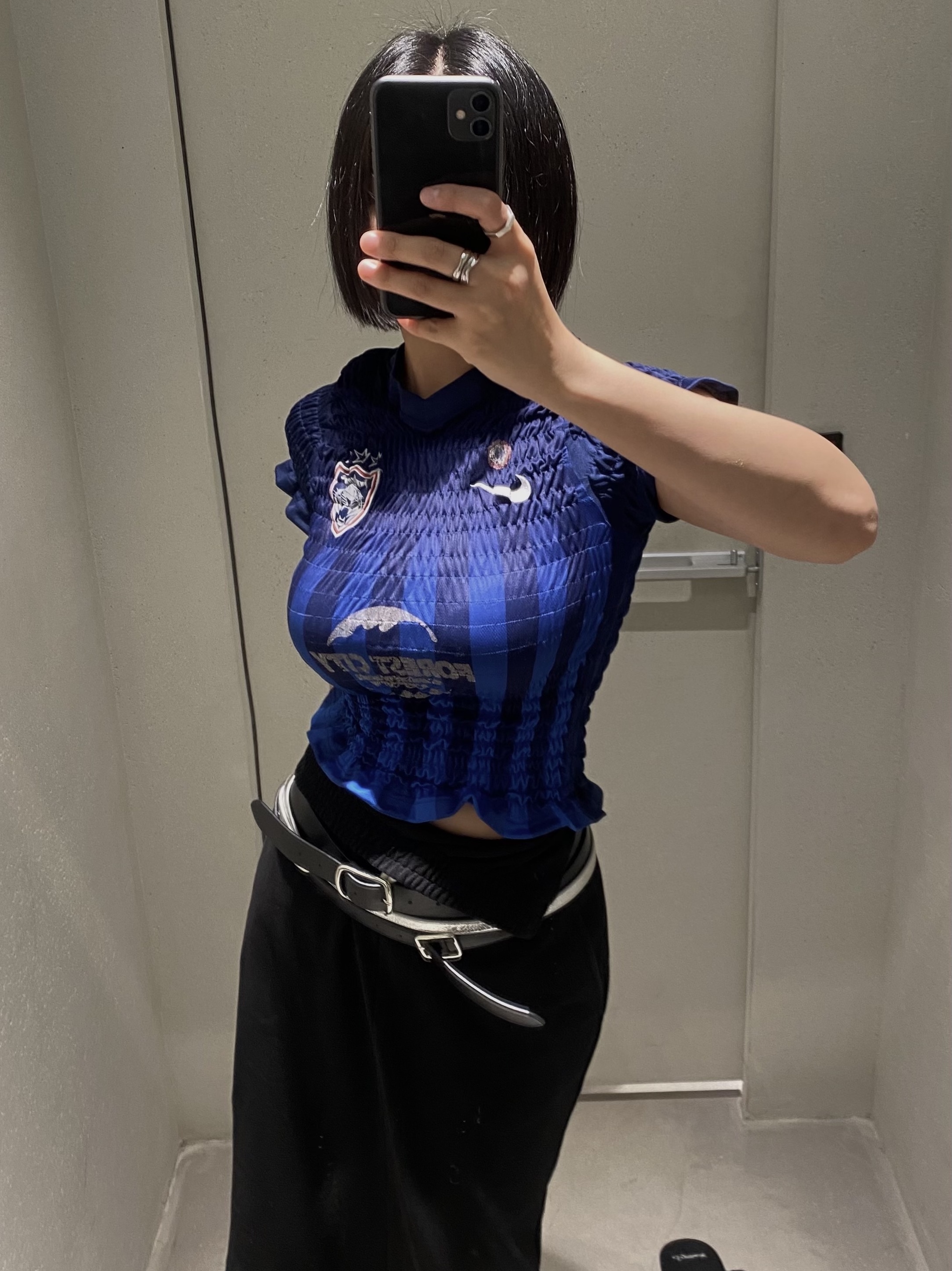 주다 (@z00___daa) 님의 게시물 | KREAM