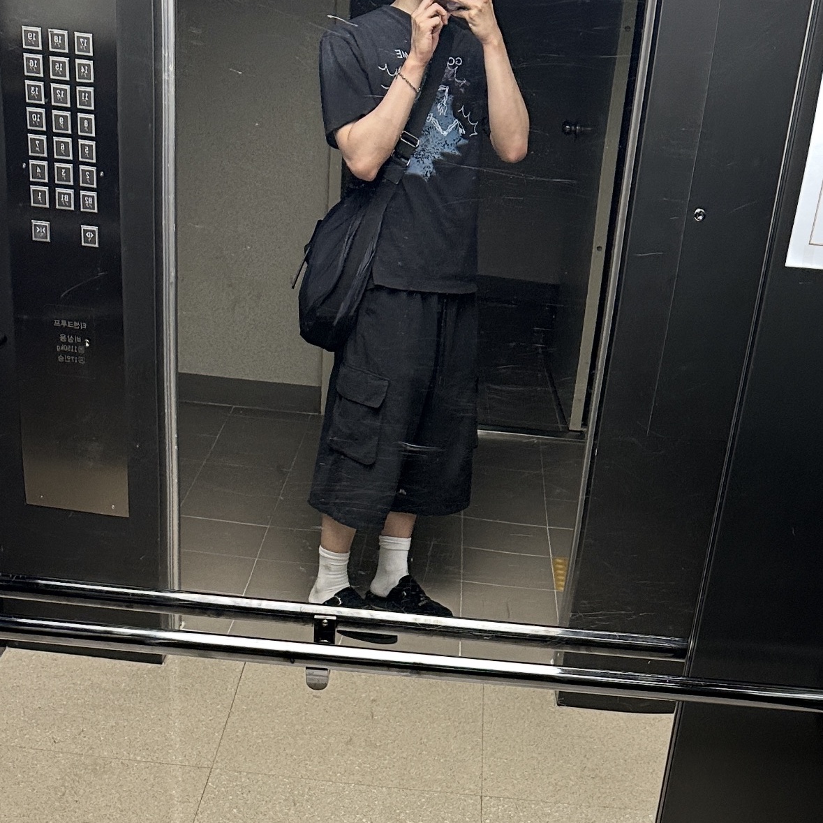 폴리테루 x 1011 | KREAM