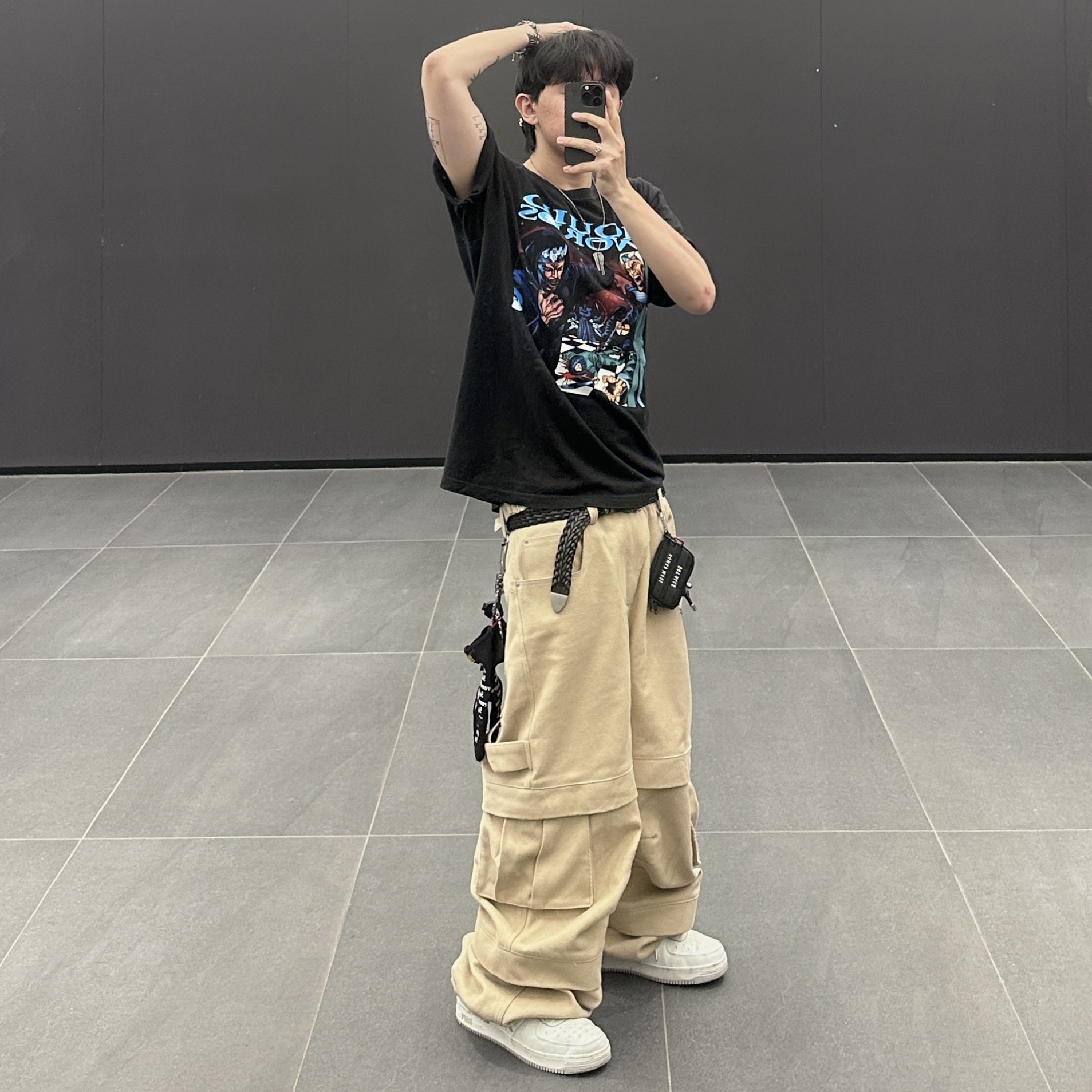 (@ho_jxng) 님의 게시물 | KREAM