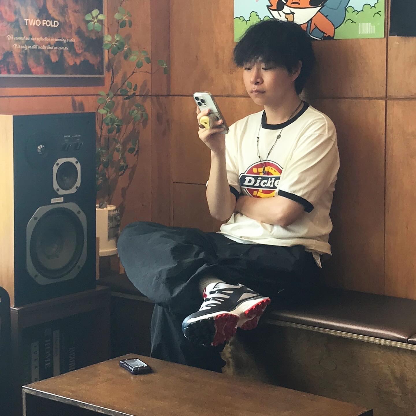 movelikecoral (@movelikecoral) 님의 게시물 | KREAM