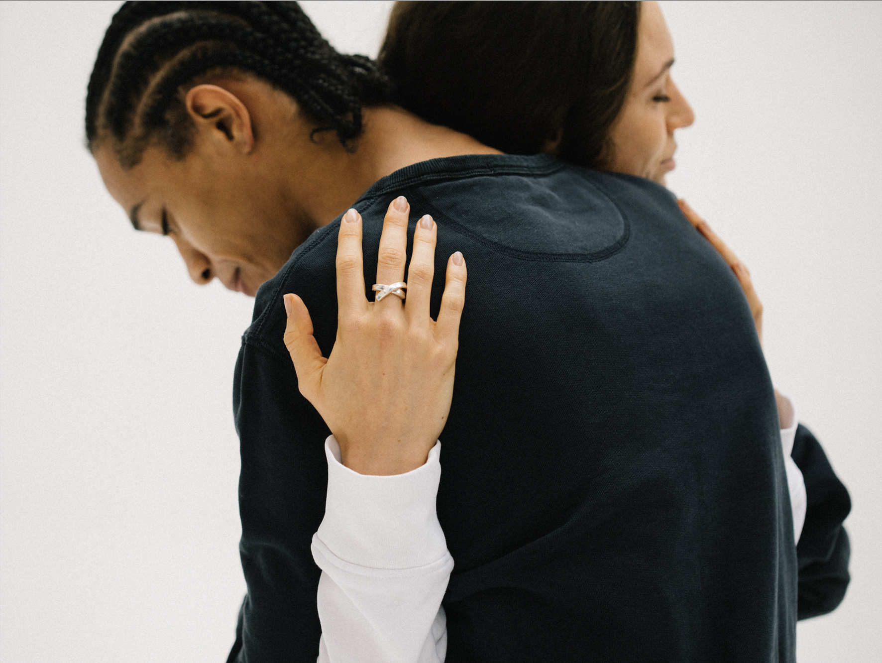 이달의 NEW ARRIVALS! | KREAM