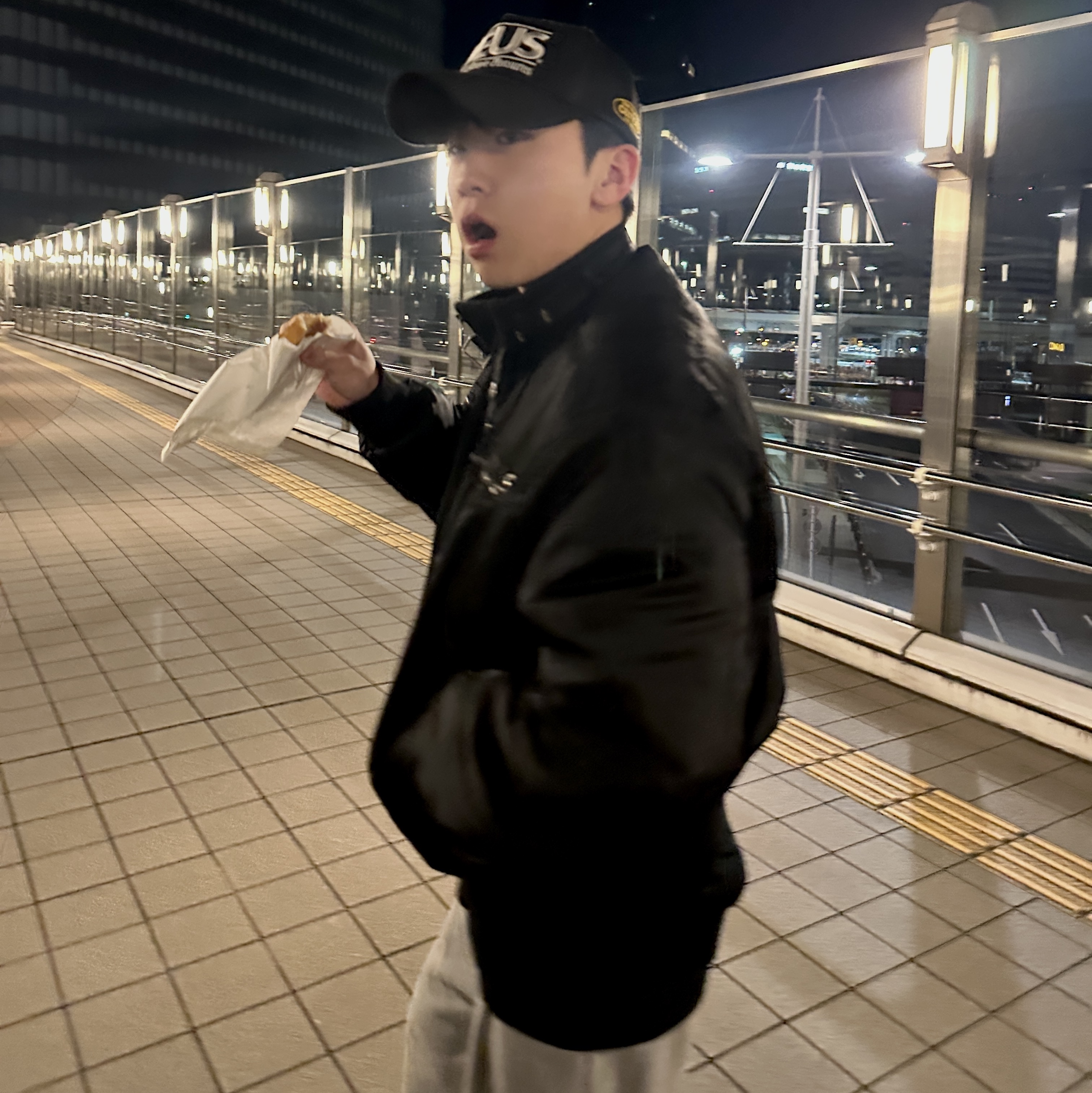 이 모자 제품명 아는분;; 엄서짓나; | KREAM