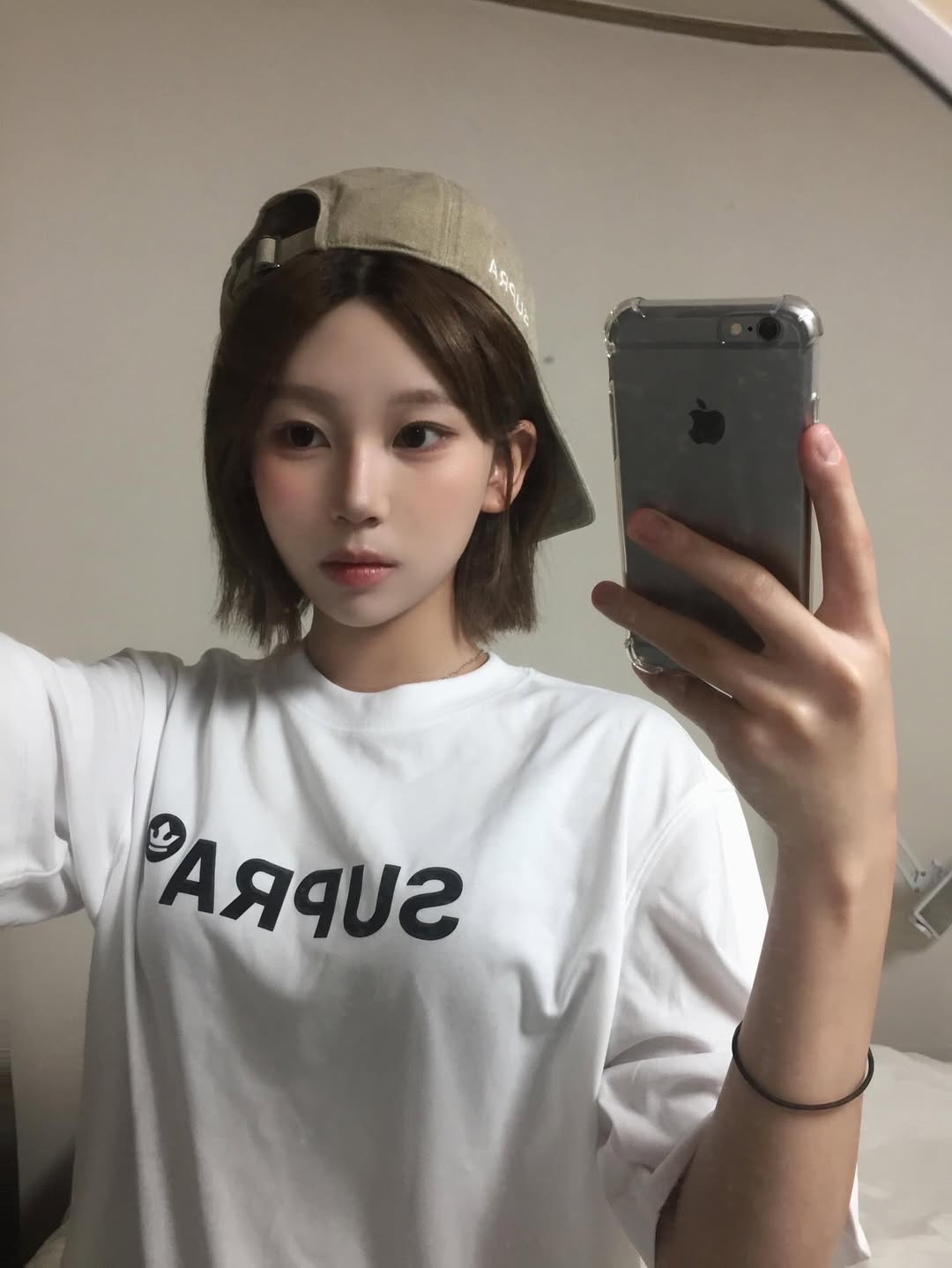 daily_shoot (@daily_shoot) 님의 게시물 | KREAM