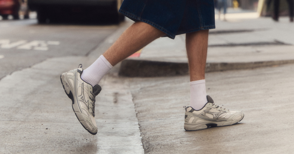 Mizuno MXR 신규 컬러 발매 | KREAM