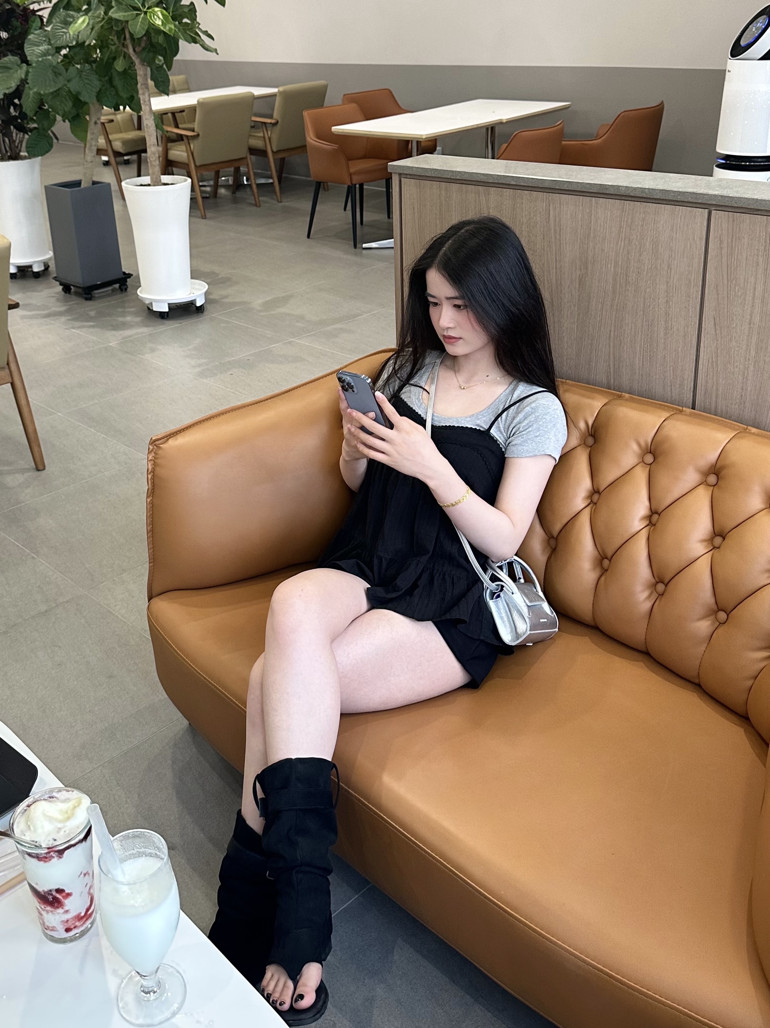 Instagram: C... (@choo_hee) 님의 게시물 | KREAM