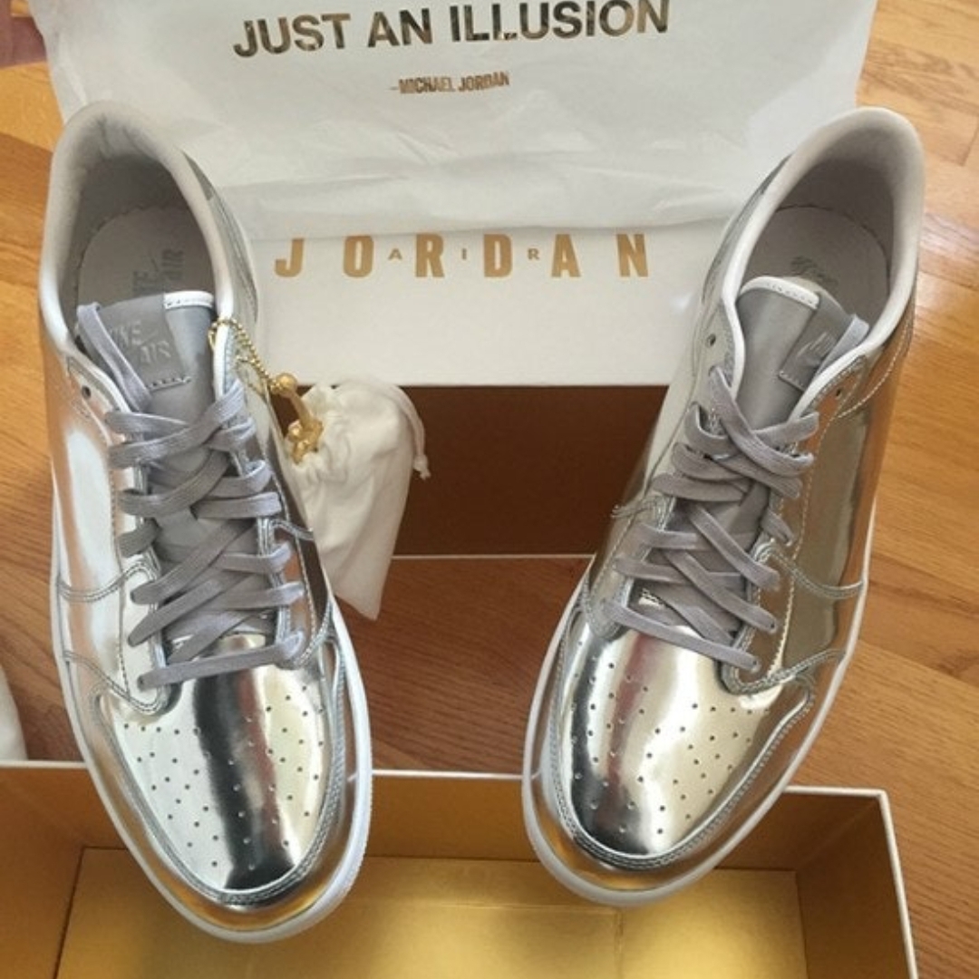 jjwh1177 (@39so3u) 님의 게시물 | KREAM