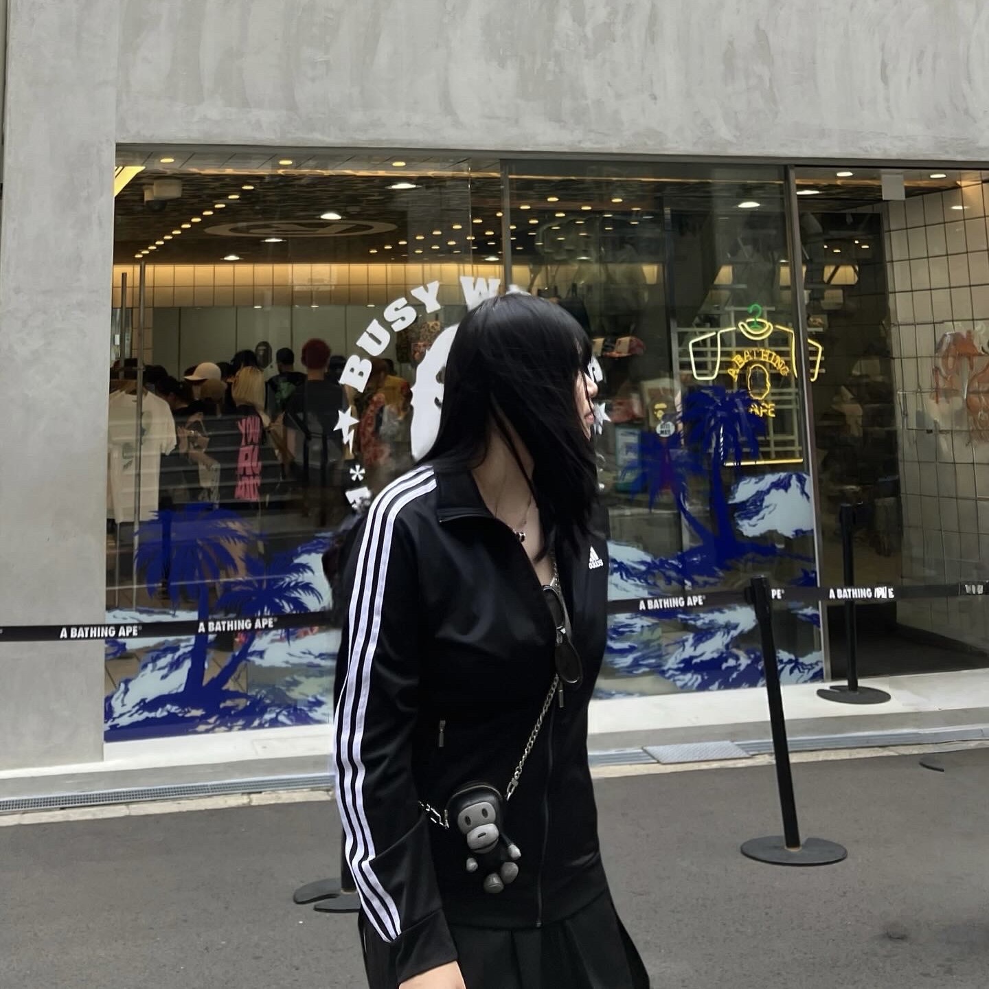 hj (@hit_u_) 님의 게시물 | KREAM