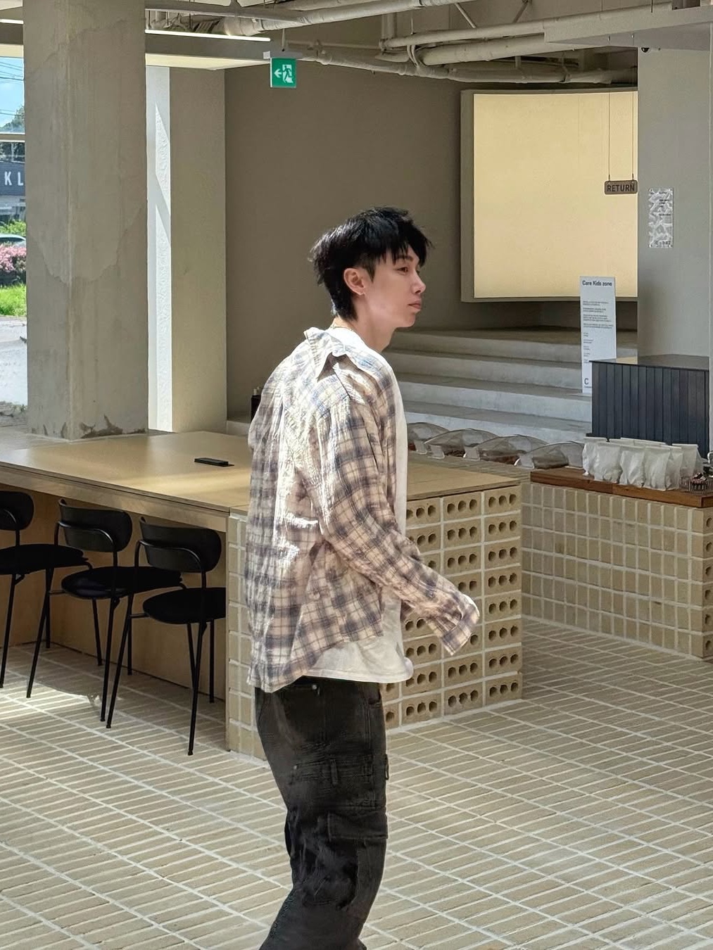 DOMINANT (@dominant) 님의 게시물 | KREAM