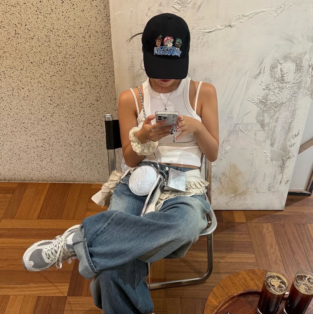 DOMINANT (@dominant) 님의 게시물 | KREAM