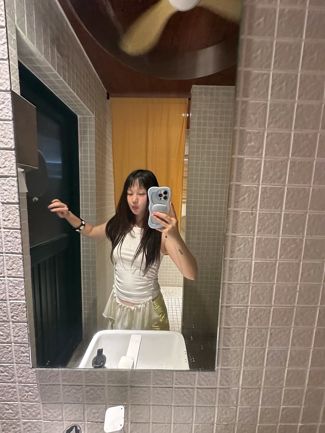 GRAGG (@gragg_official) 님의 게시물 | KREAM