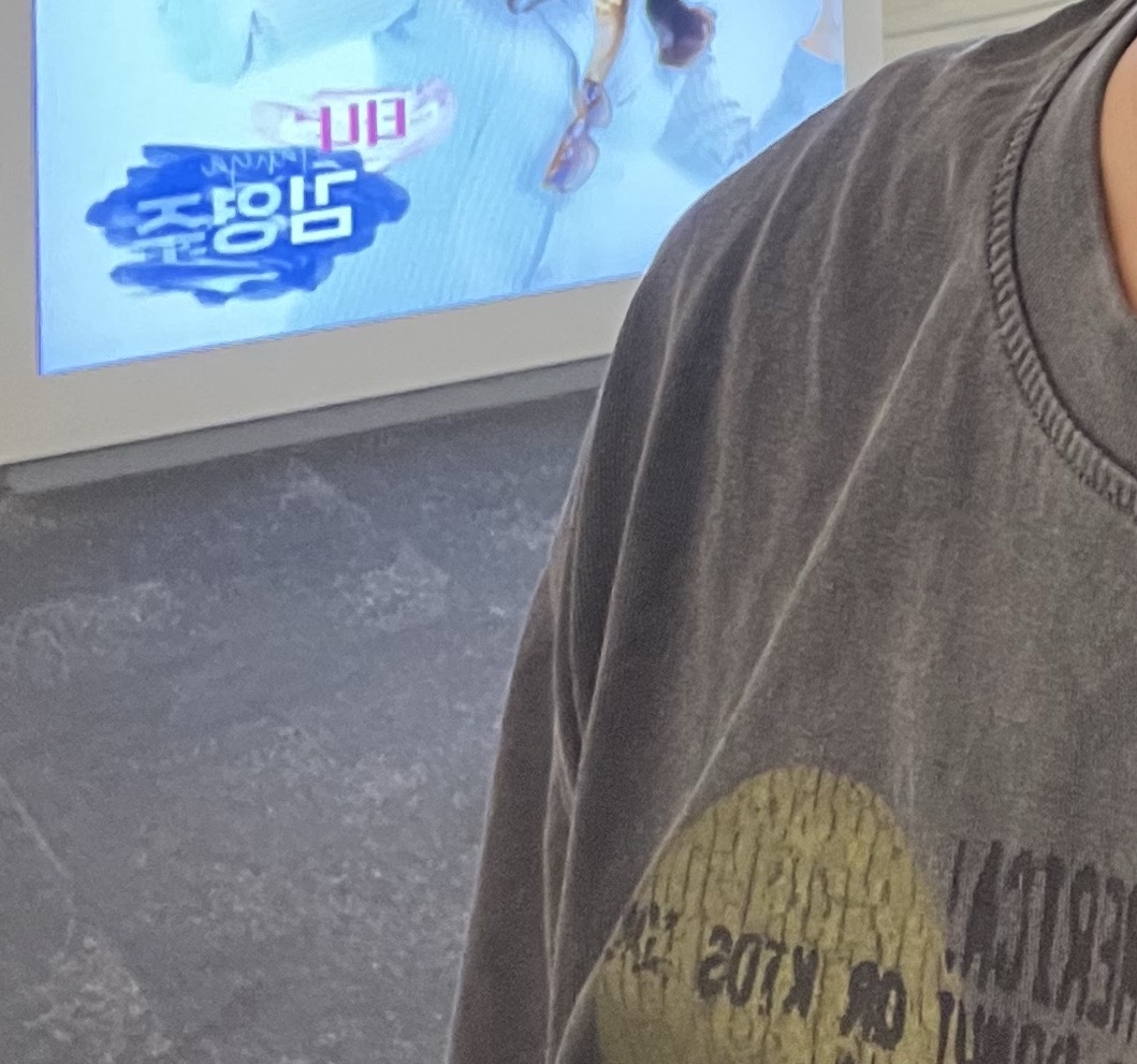 (@333.3) 님의 게시물 | KREAM