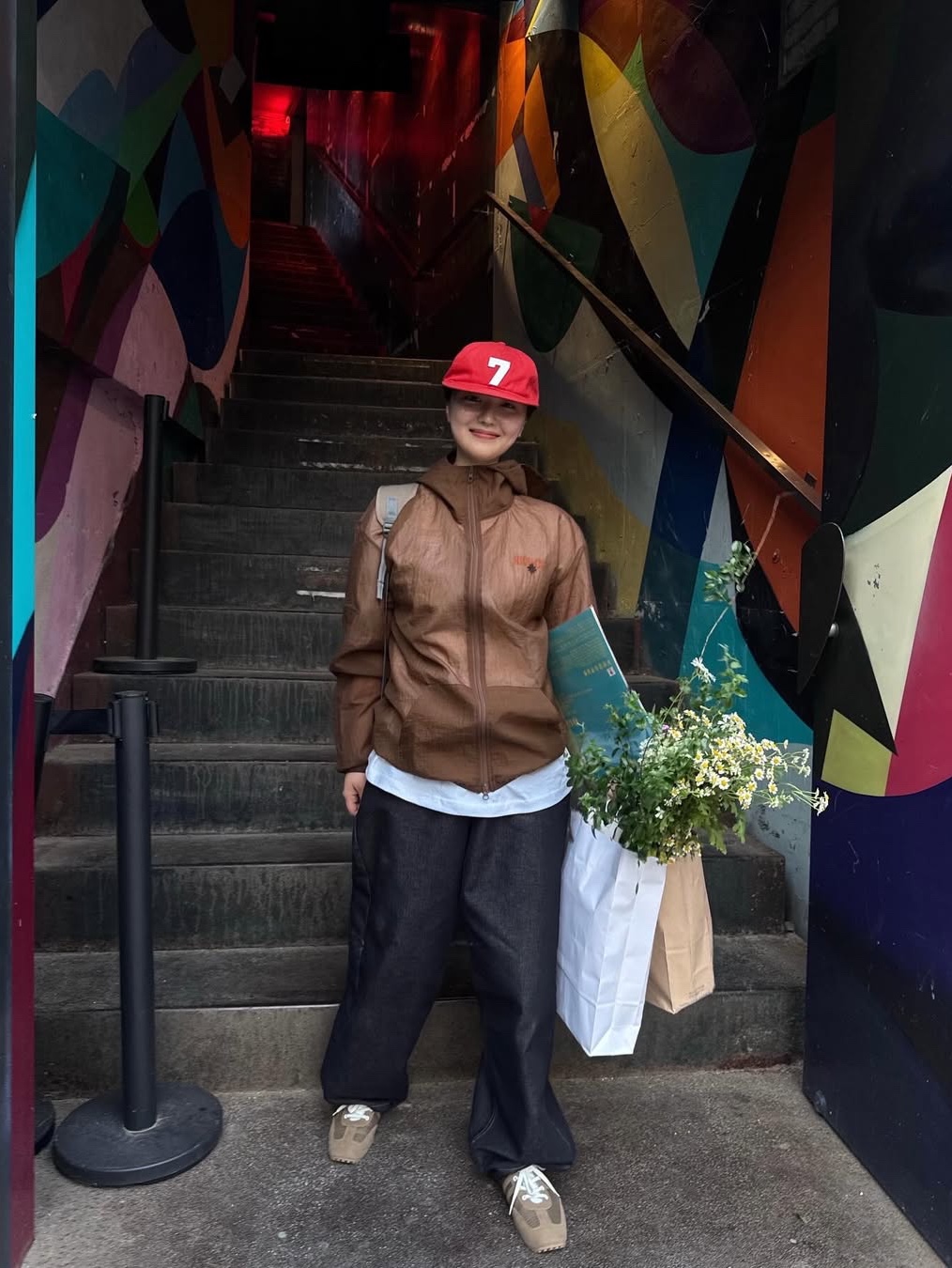 SLOW RECORD ... (@slowrecordh...) 님의 게시물 | KREAM