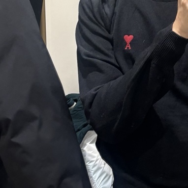 (@333.3) 님의 게시물 | KREAM