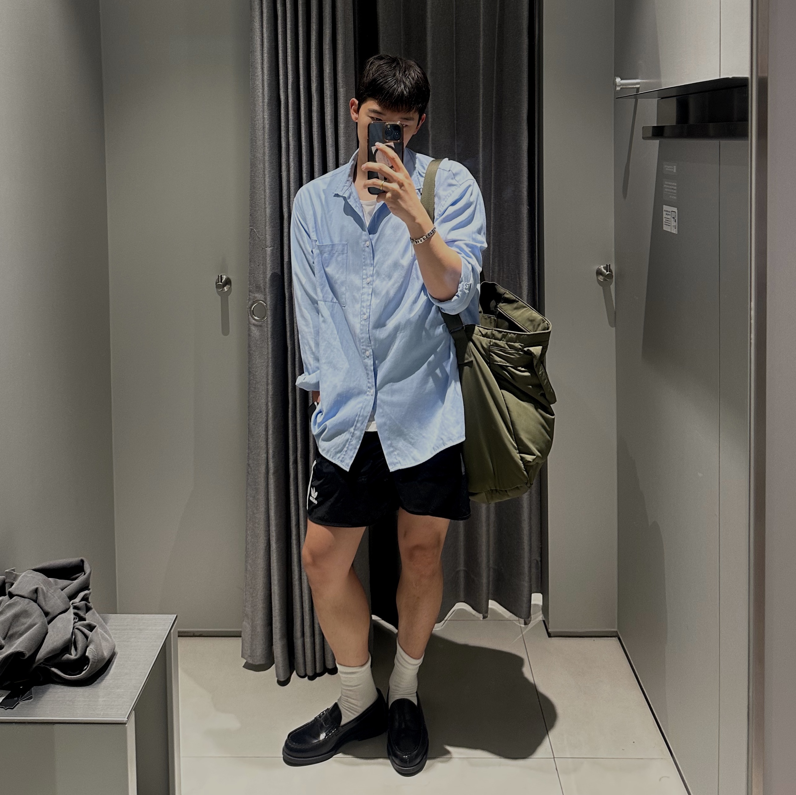 김지훈 (@jhunie_s) 님의 게시물 | KREAM