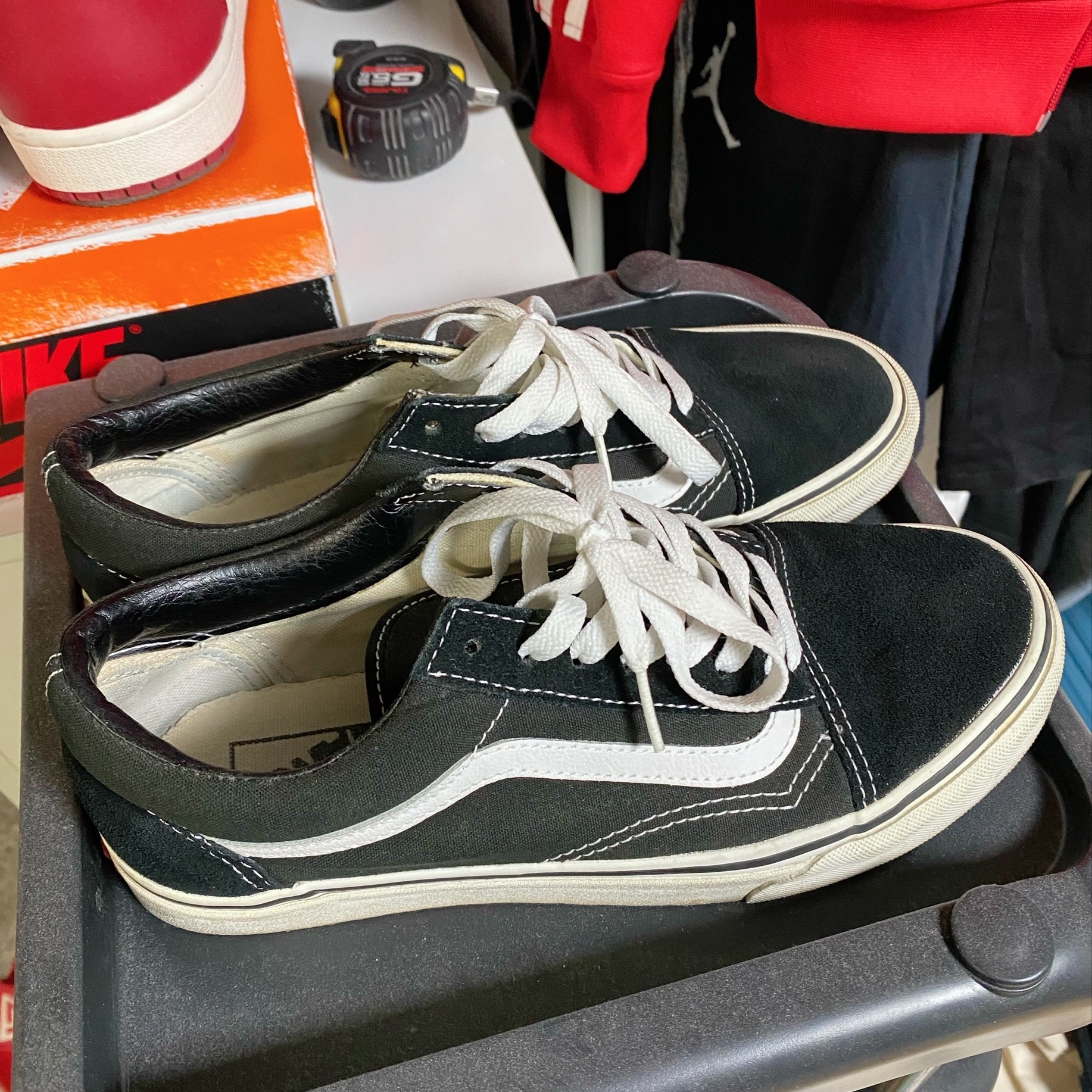 너무 많이 신었네ㅎㅎ;;😅 | KREAM