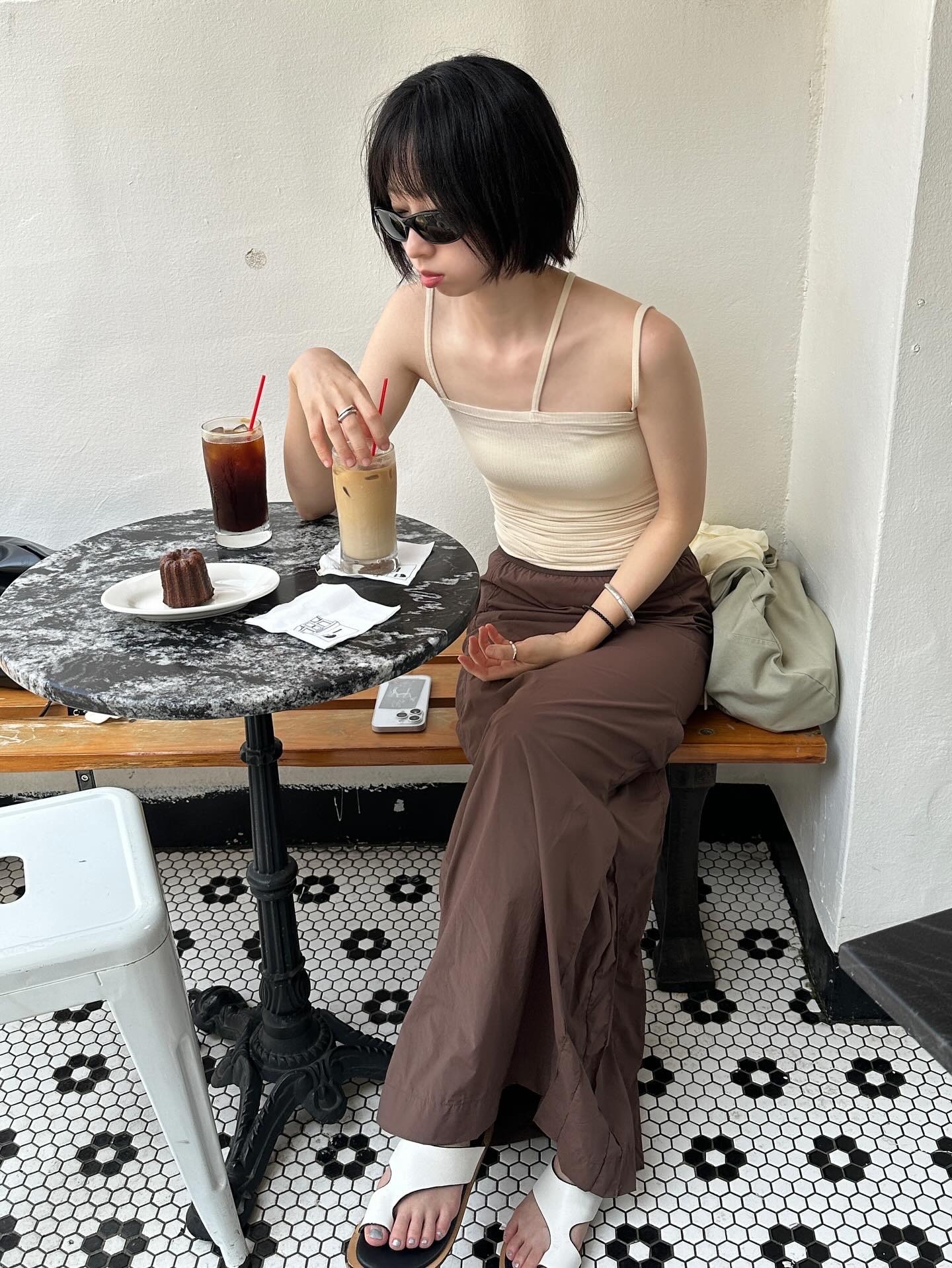 베이스레인지 | KREAM