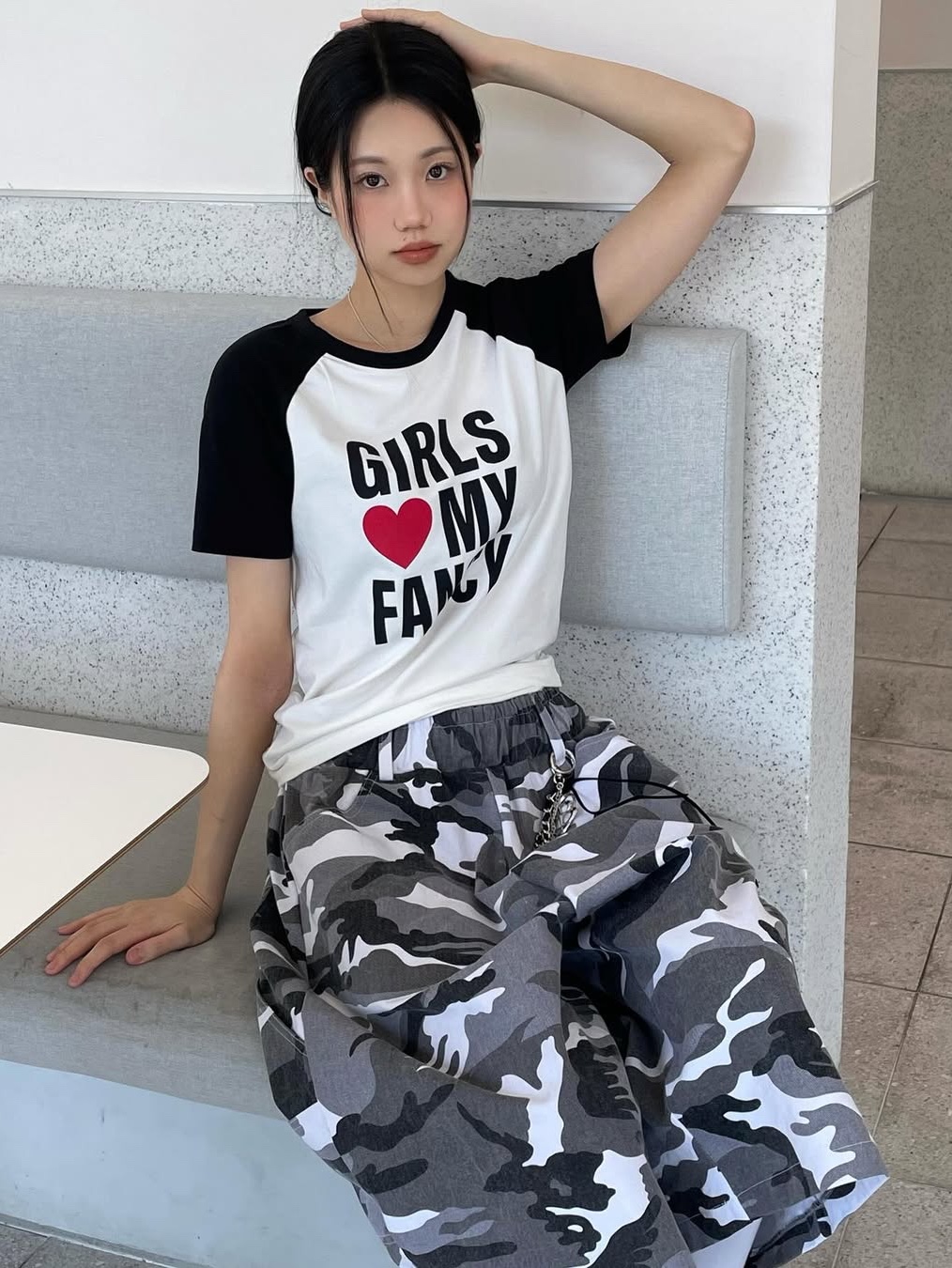 SLOW RECORD ... (@slowrecordh...) 님의 게시물 | KREAM