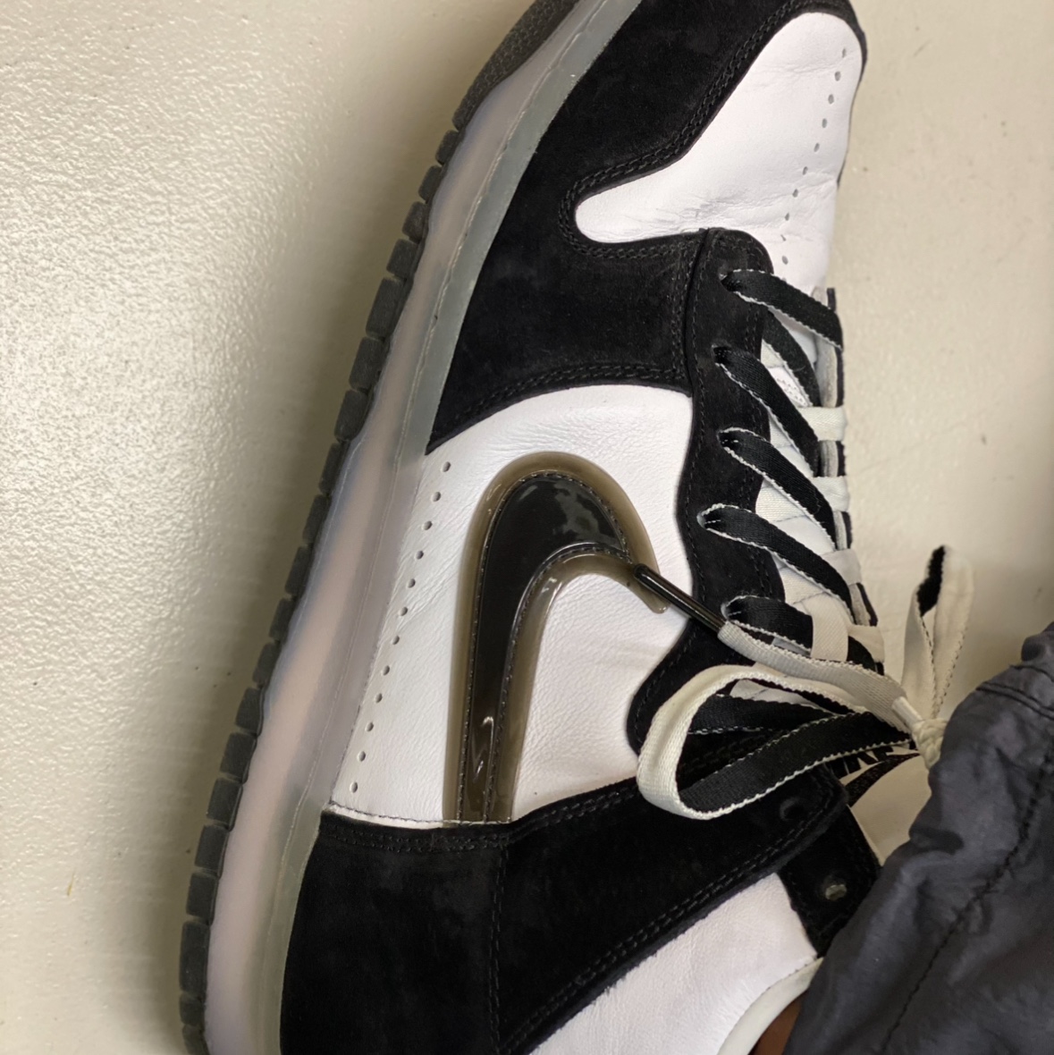 suyeoni2ee (@yeoni2ee) 님의 게시물 | KREAM