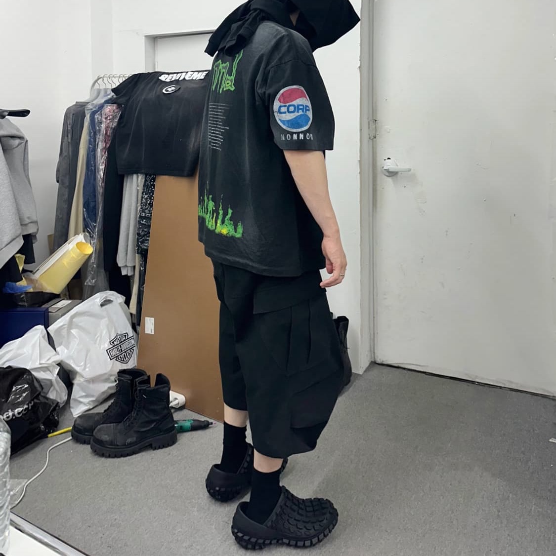 (@sjsjssp) 님의 게시물 | KREAM