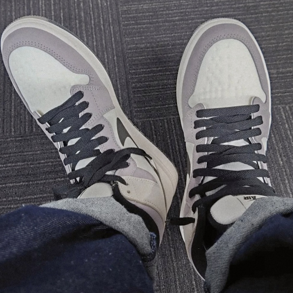 ddangmin2 (@chaebol) 님의 게시물 | KREAM